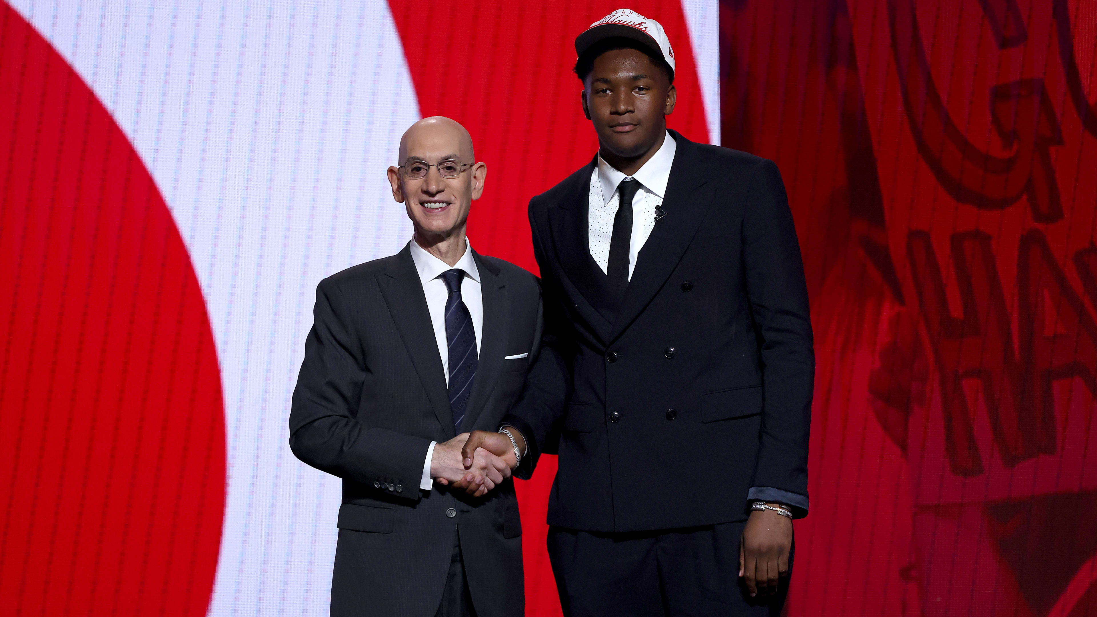 Derik Queen’s LinkedIn Update Goes Viral After Pelicans Land First ...