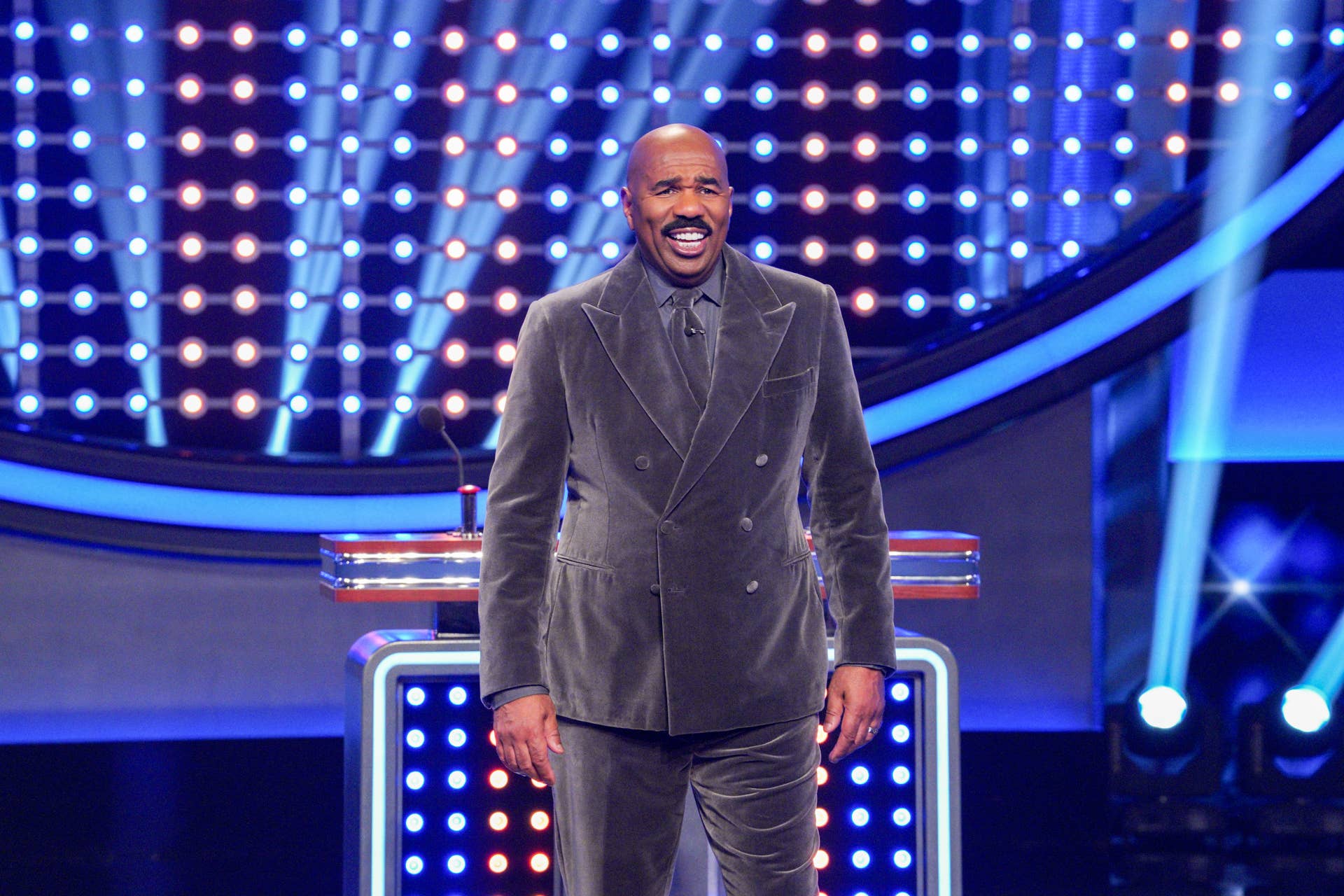 Steve Harvey’s Atlanta Mansion Turns Heads After Resurfacing Online ...