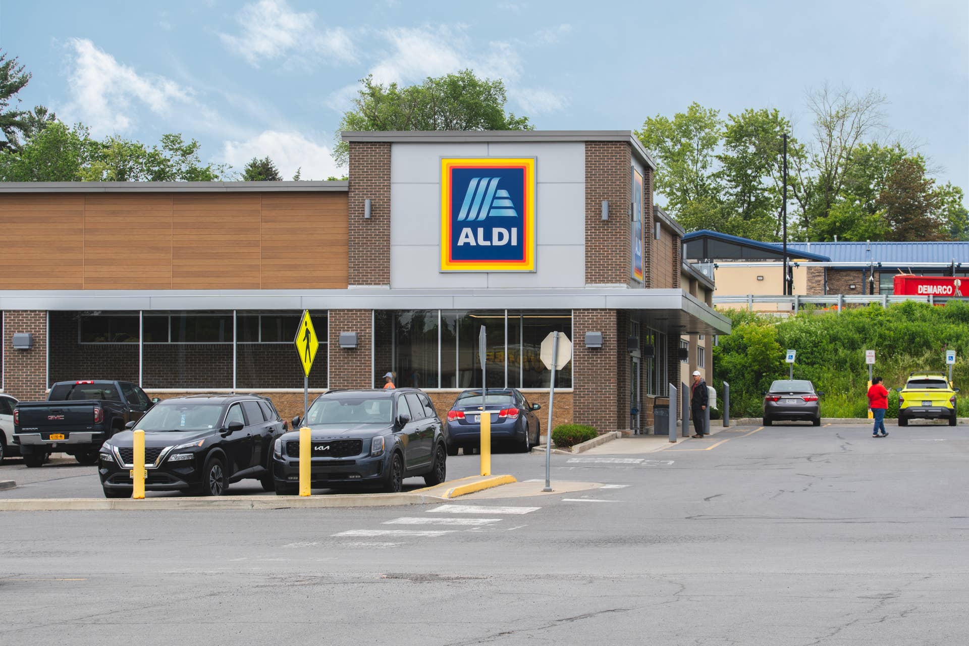 This $15 Aldi Bread Kit Makes Soup Nights Instantly Cozier - Men's Journal