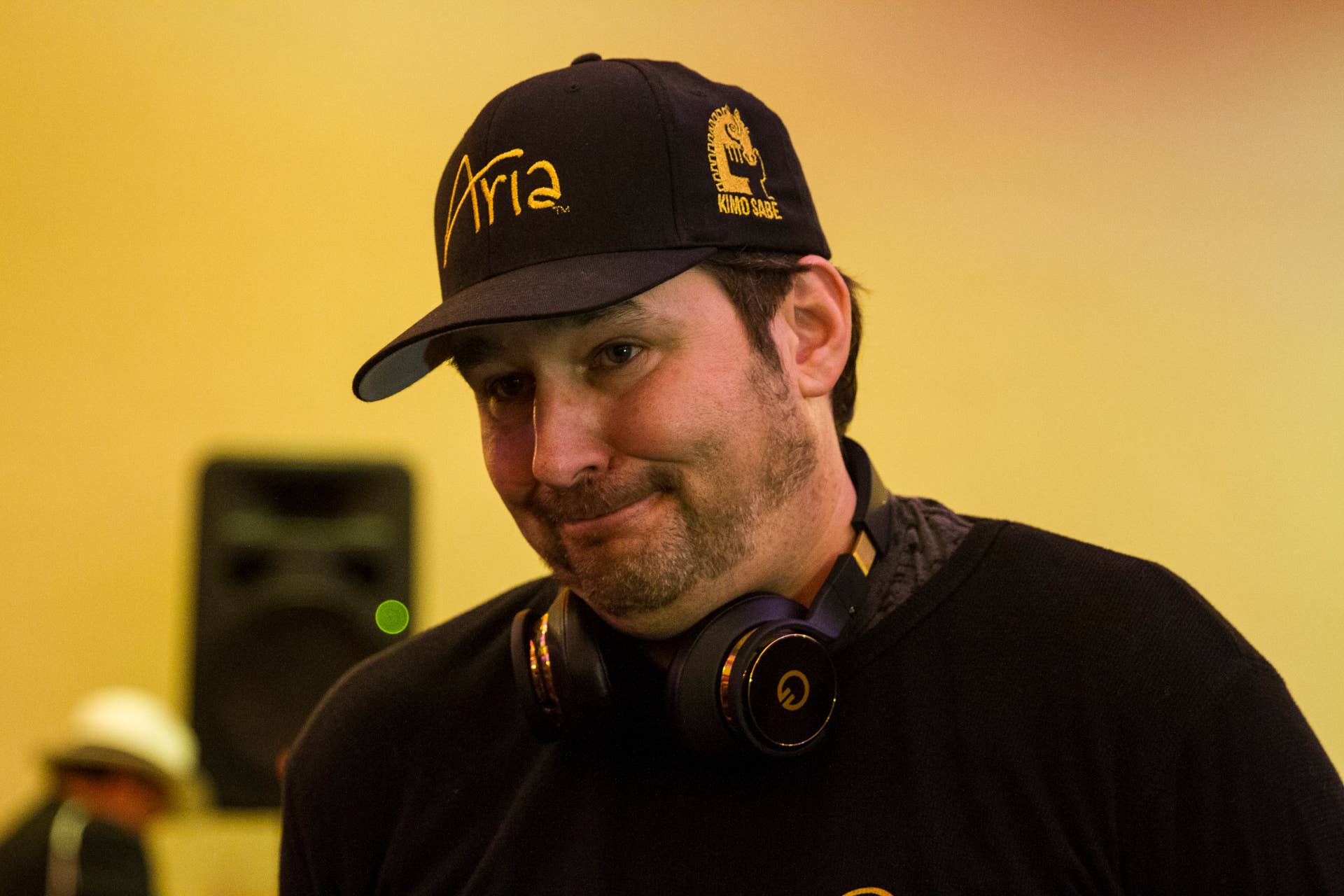 Phil Hellmuth's World Series of Poker Main Event Ends with Disgusting ...