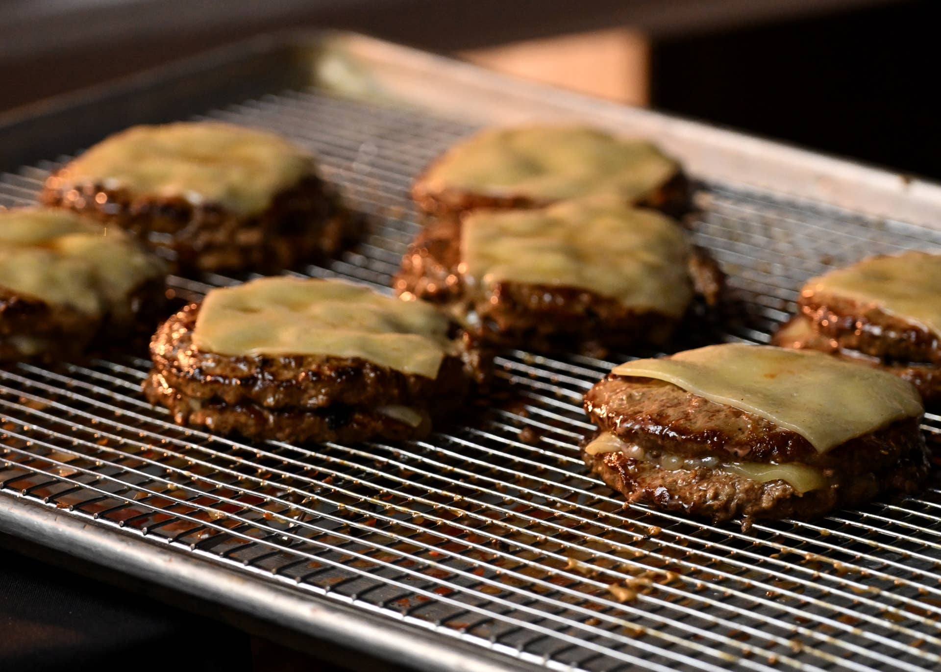 Taste Test Crowns Best Fast Food Burger - Men's Journal