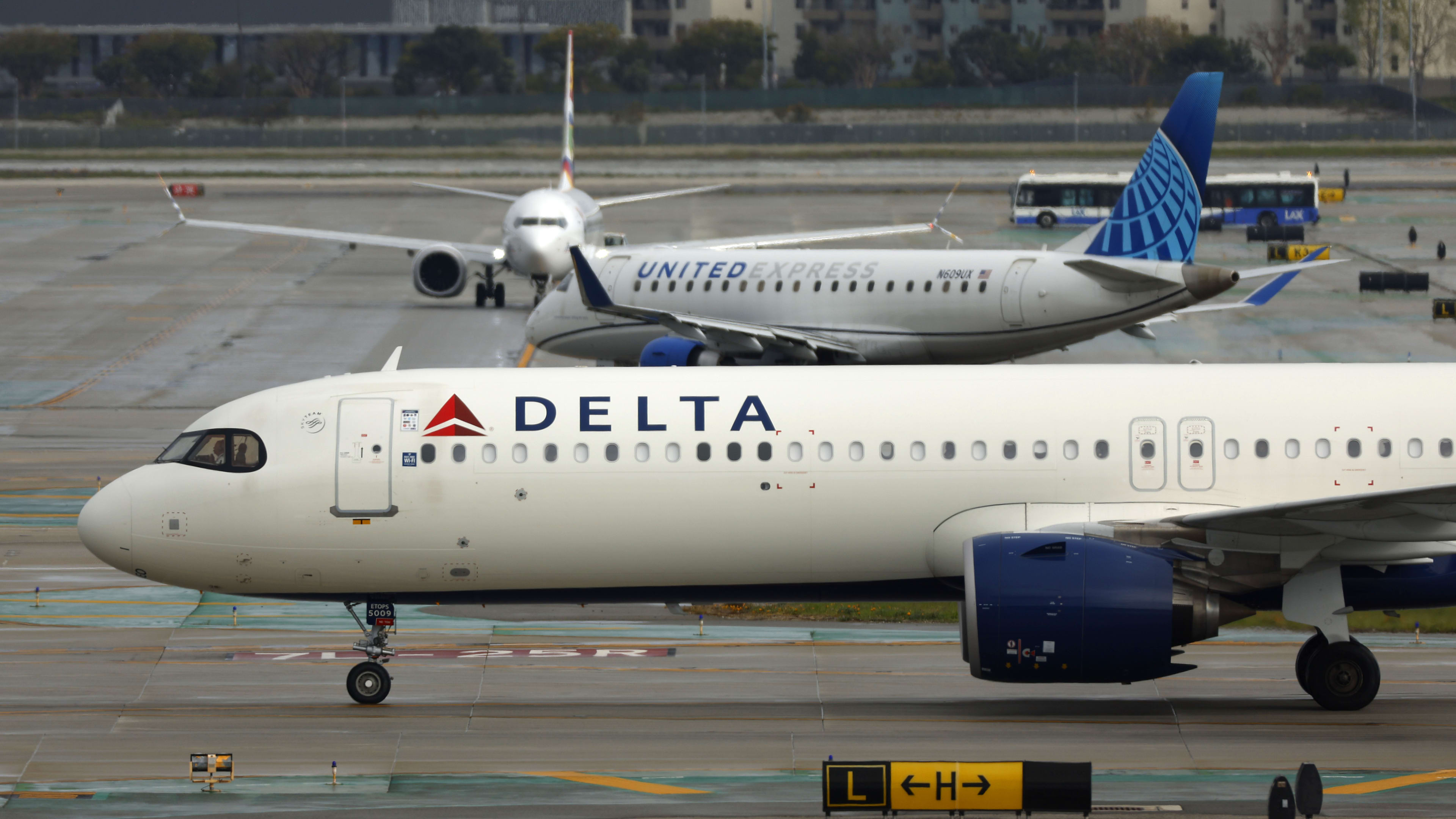 Delta Air Lines Planning Major Change to Travel Schedule - Men's Journal