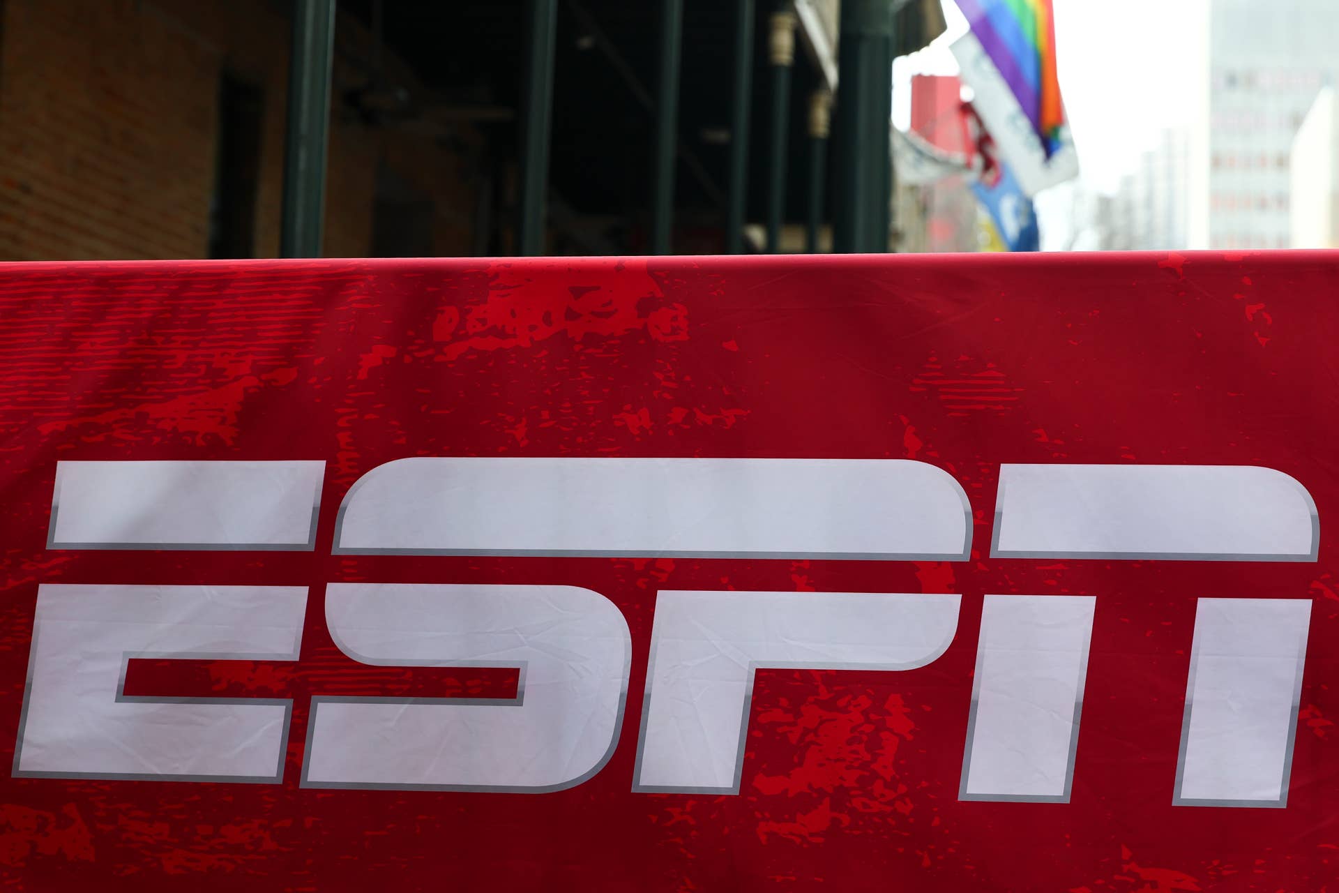 ESPN Host Apologizes For On-Air Blunder - Men's Journal