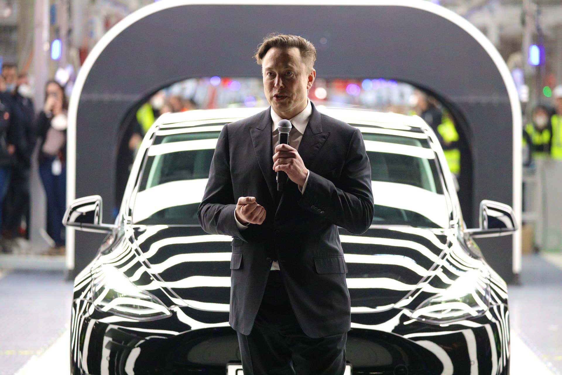 Elon Musk's Tesla Reveals Jaw-Dropping Stat on Autopilot Technology ...