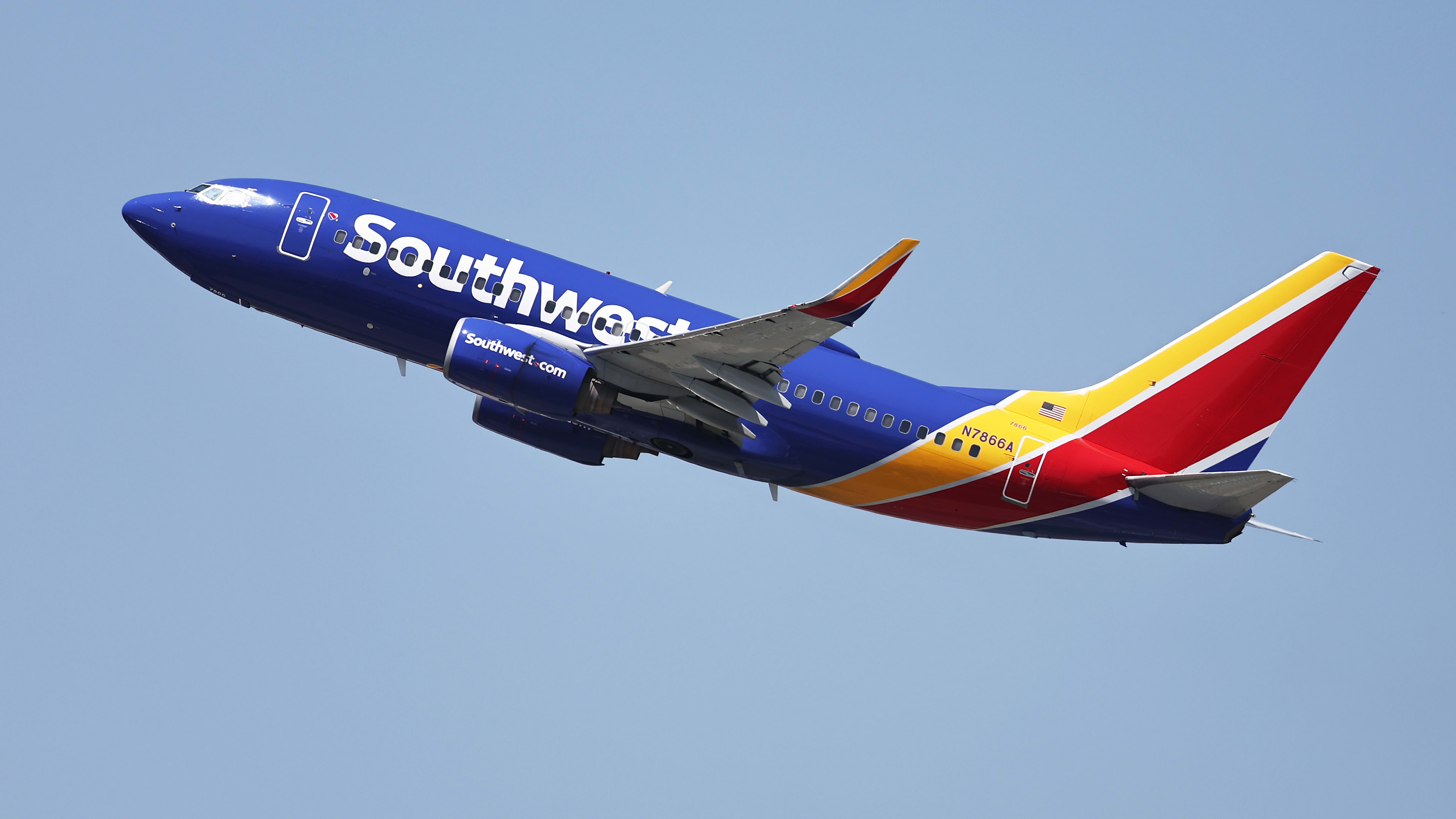 Southwest Airlines Announces Major Agreement With MLB Team - Men's Journal