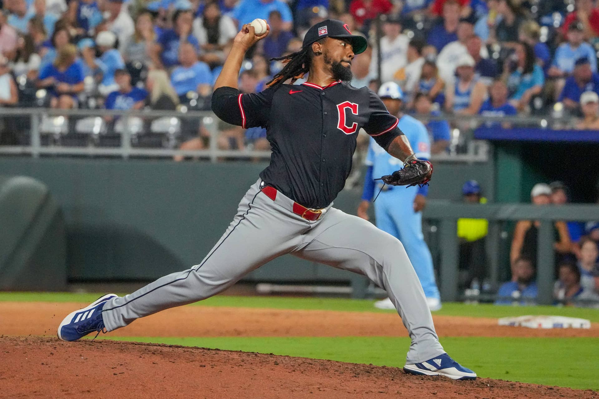 Pair of MLB Pitchers Indicted in Gambling Probe - Men's Journal
