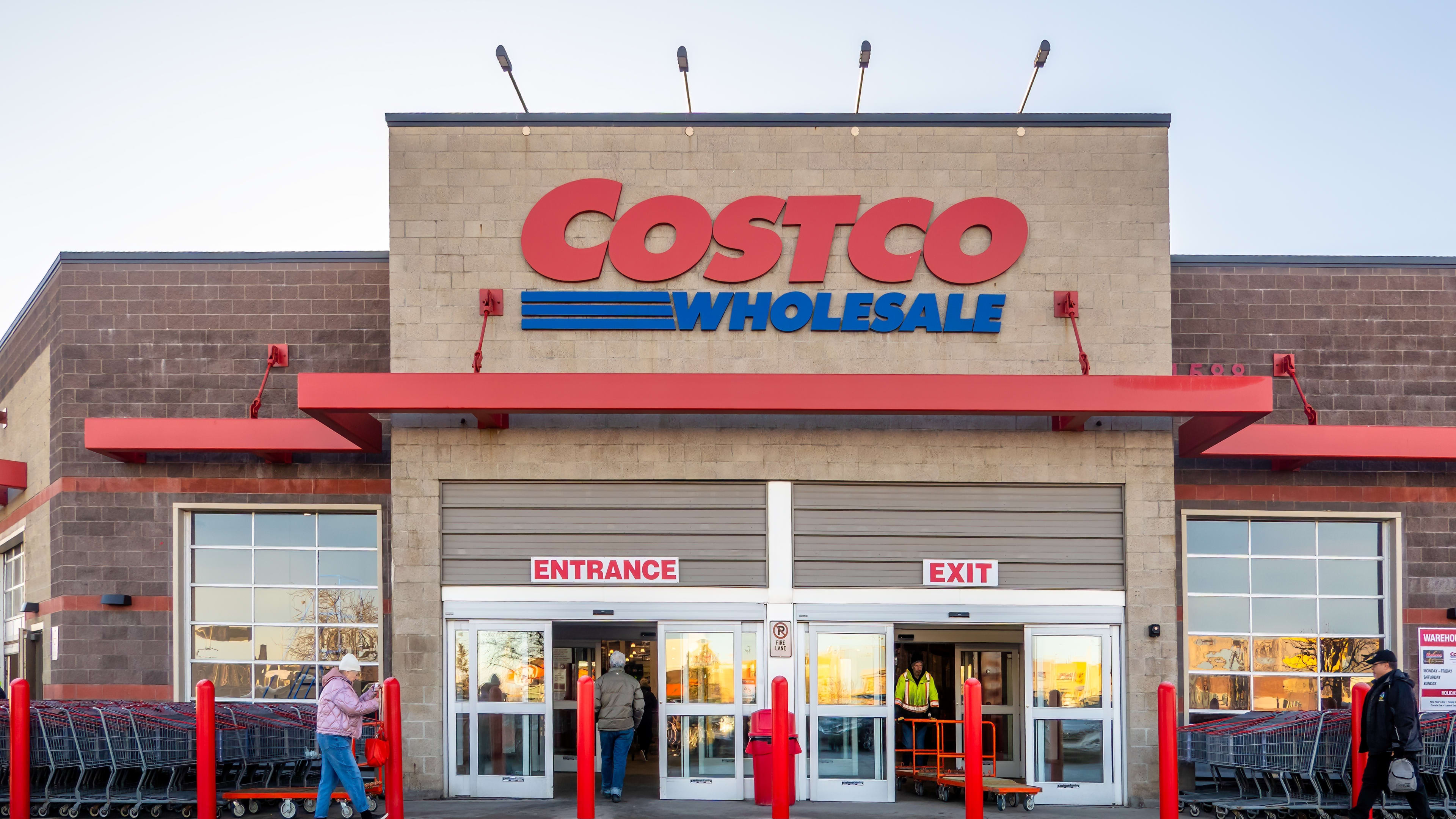 Popular Tortilla Brand Drops Sale on Best-Selling Good at Costco - Men ...