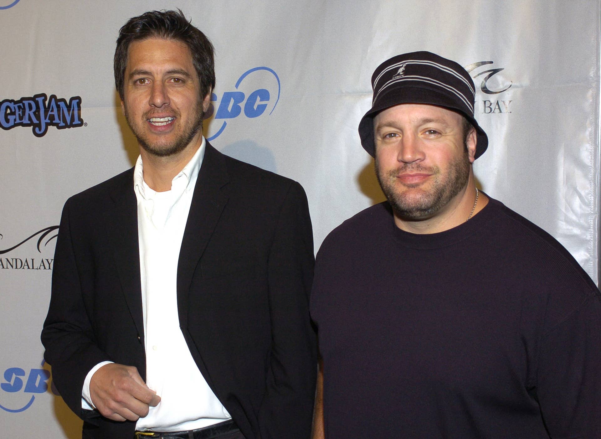 Kevin James Doubted Ray Romano's Sitcom Success. Here’s Why - Men's Journal