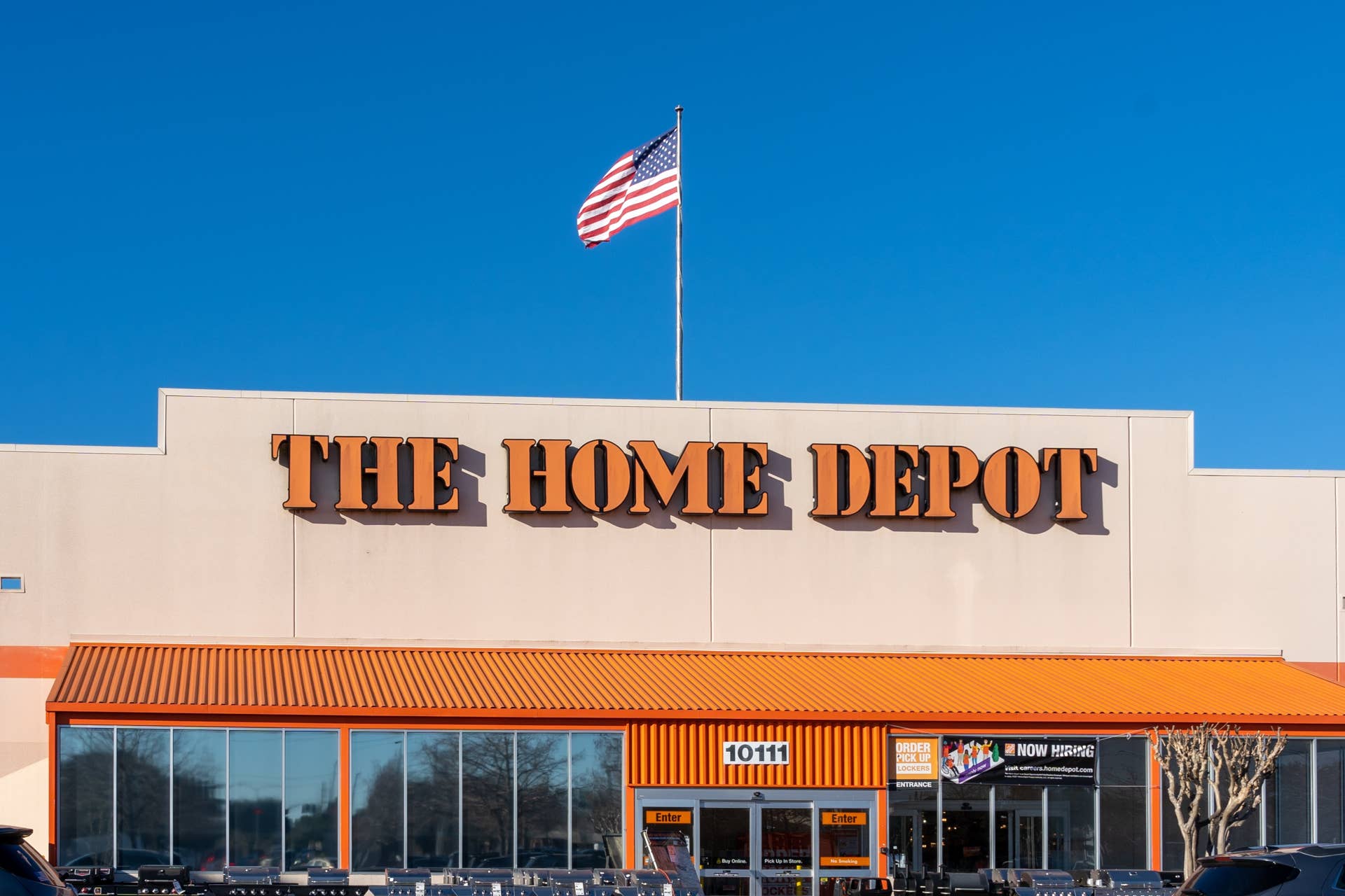 Home Depot's Chimney Starter Is the Best Grilling Tool - Men's Journal