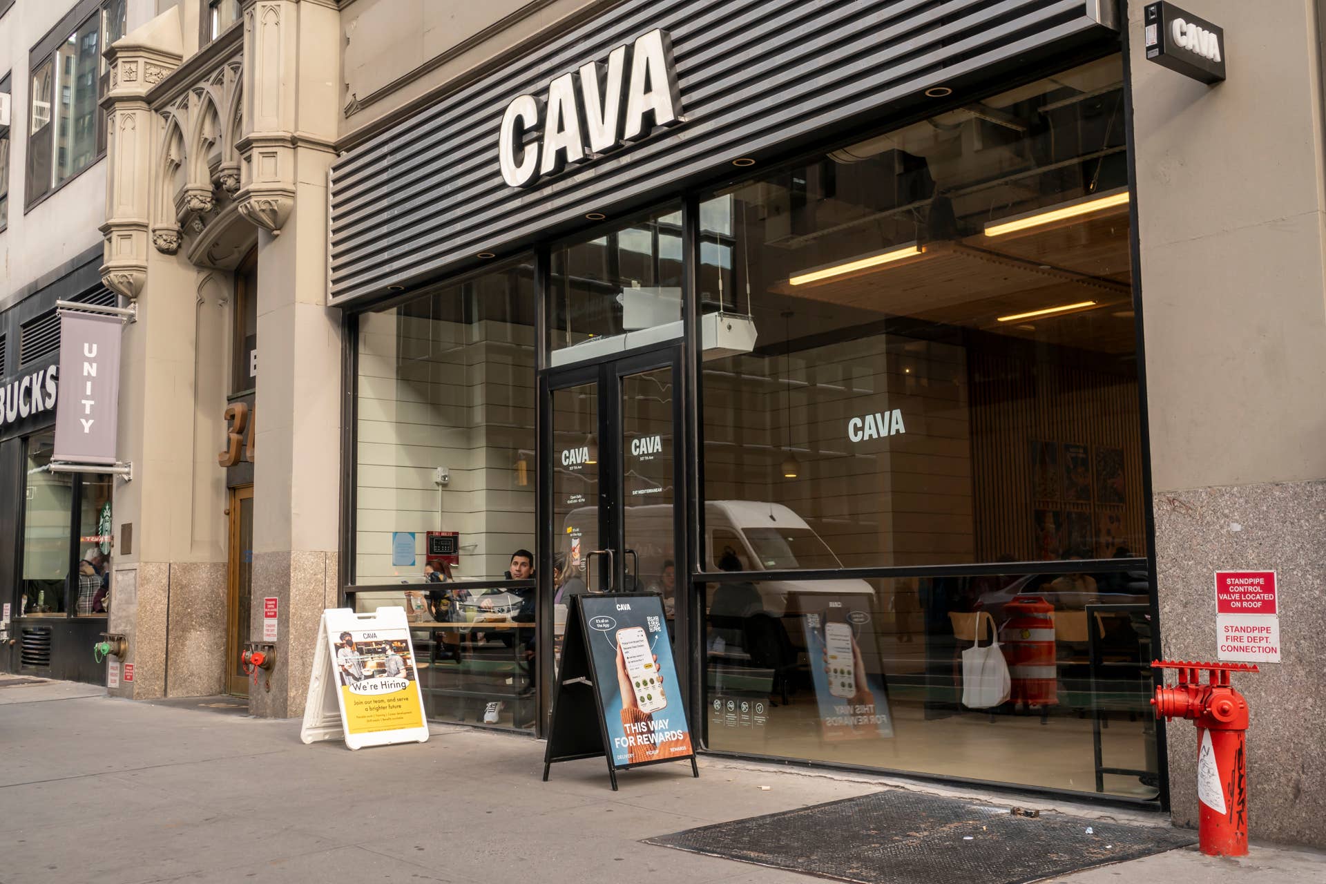 Cava Turns Up the Heat With a Fiery New Meal - Men's Journal