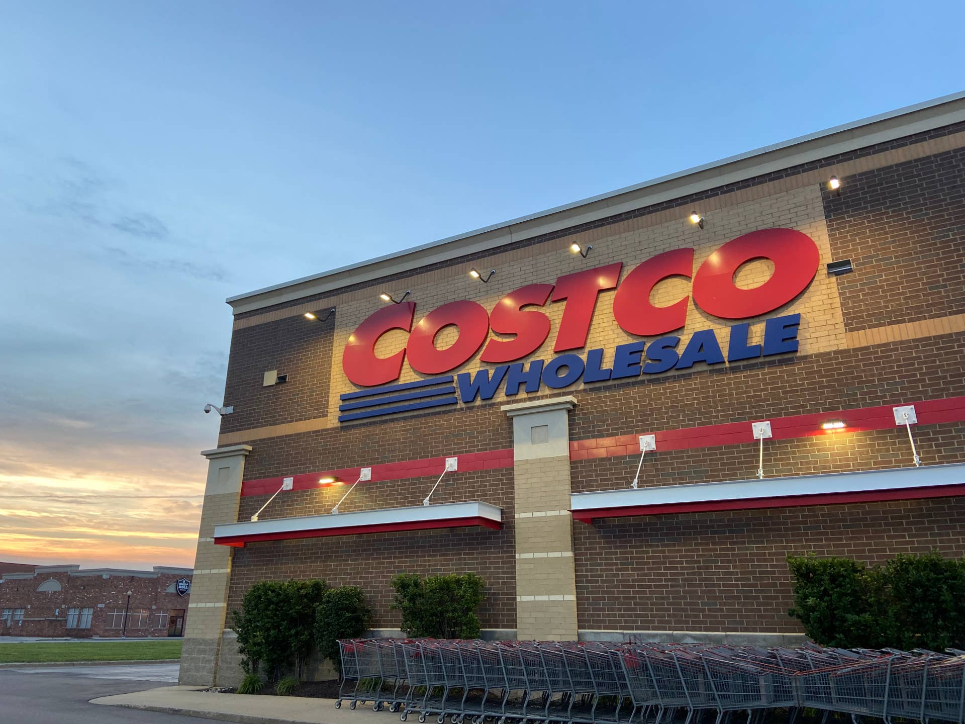 Costco's Prep, Grill and Serve Pan Set Is 'Great For BBQ Prep' - Men's ...