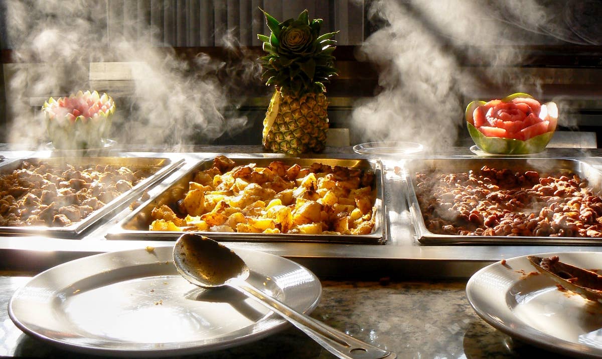 All-You-Can-Eat Buffet Abruptly Closes After Less Than 4 Months - Men's ...