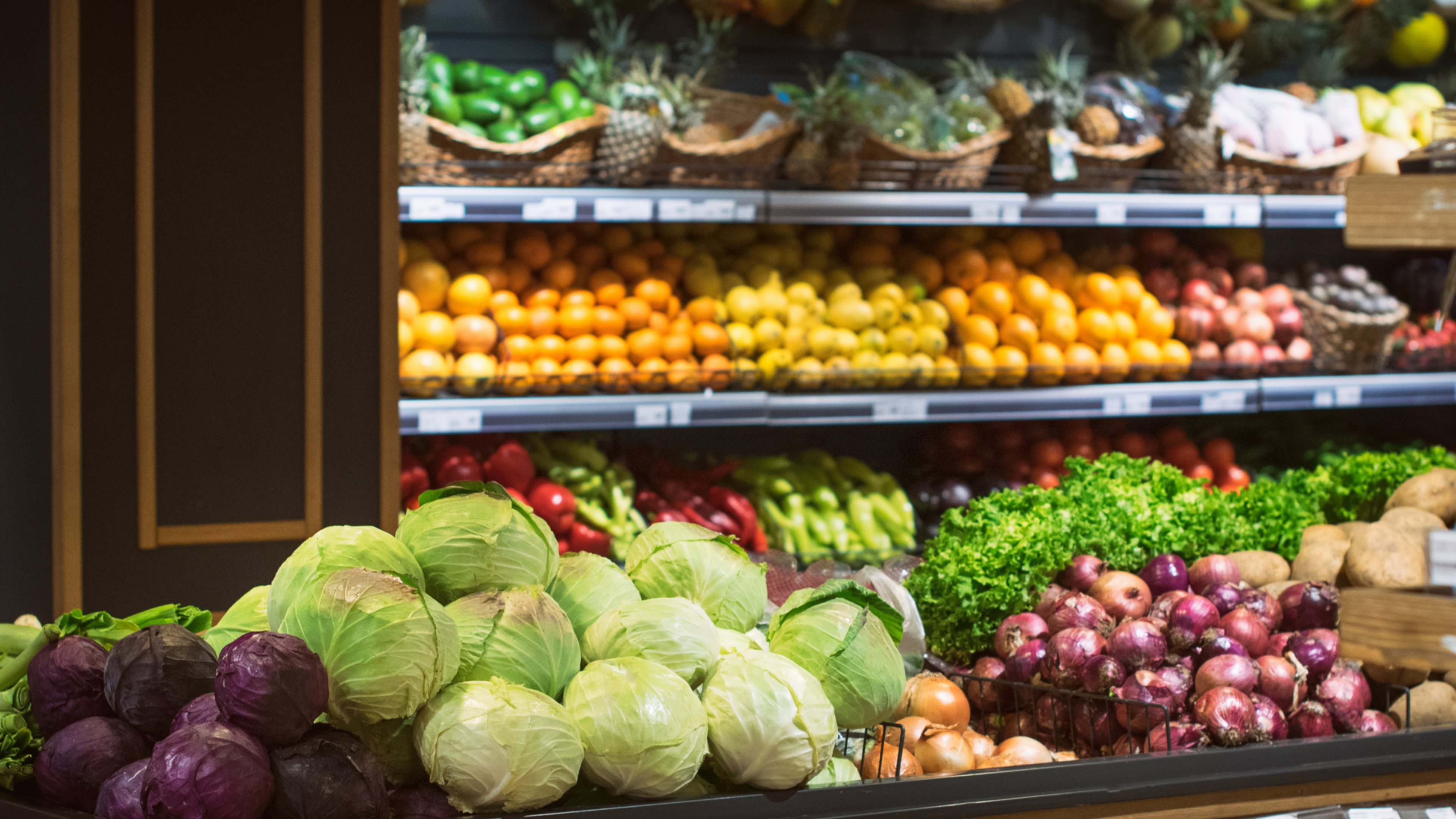10 Best Healthy Grocery Stores in the U.S. - Men's Journal