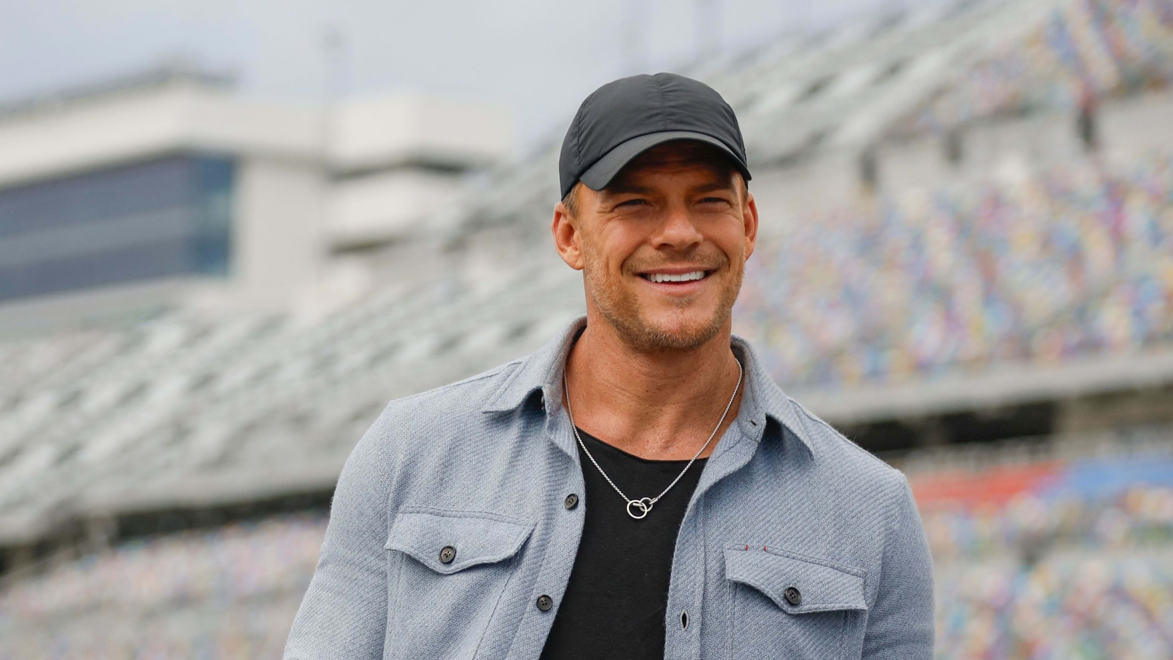 Alan Ritchson's Net Worth Feels Right for a Real-Life Reacher - Men's ...