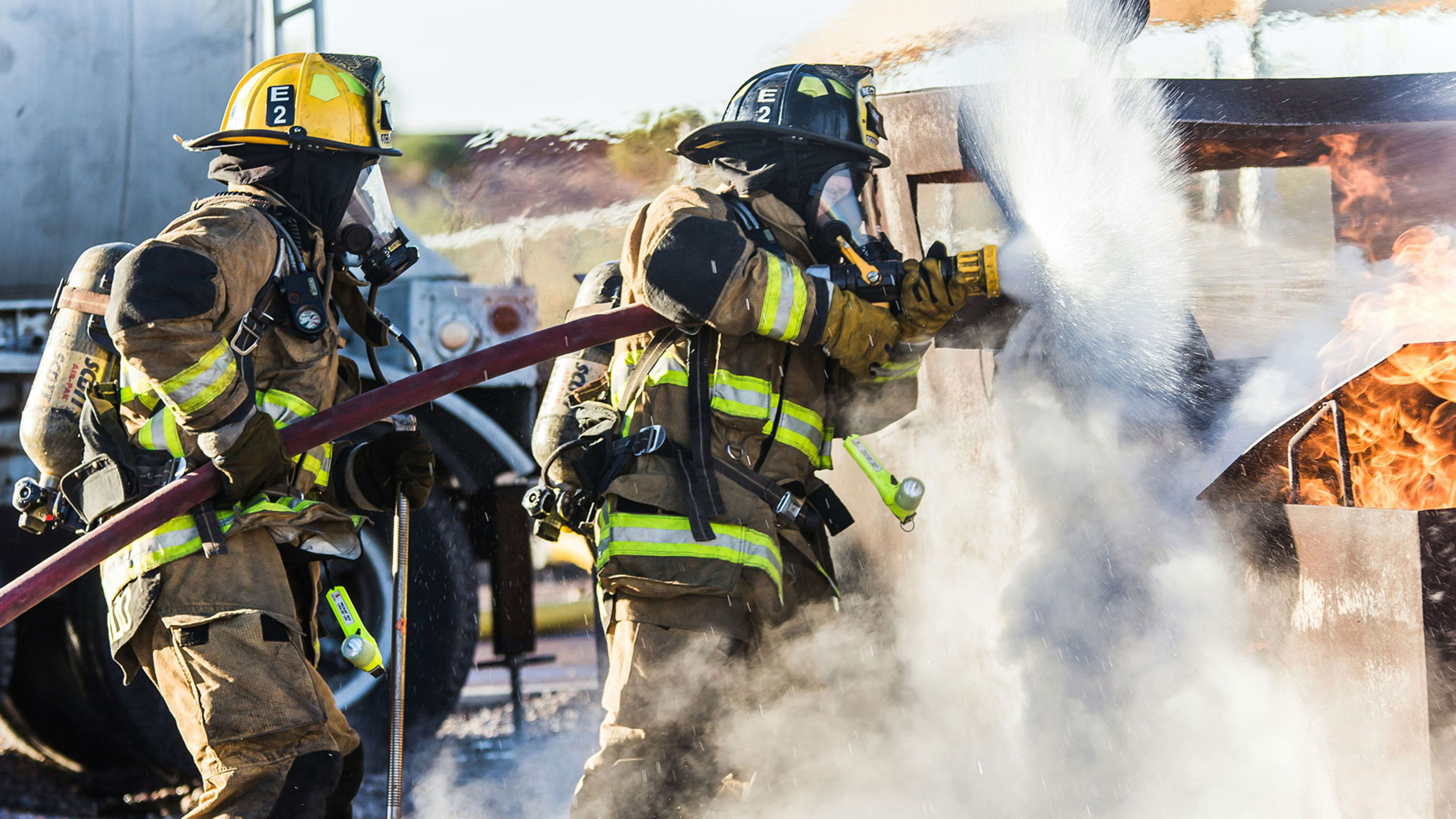 The Firefighter's Functional Fitness Plan for Real-World Strength - Men ...
