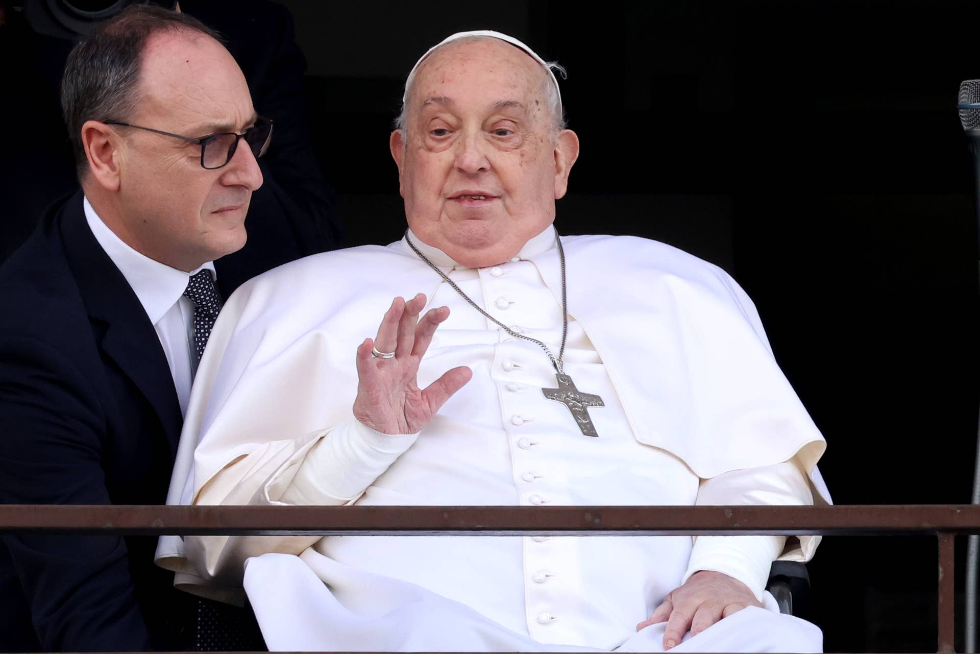 Pope Francis' Doctor Says Team Considered Letting Him Die - Men's Journal