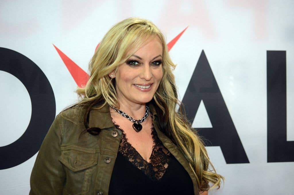 Stormy Daniels’ Deleted Scene in 'The 40-Year-Old Virgin' Revealed by ...