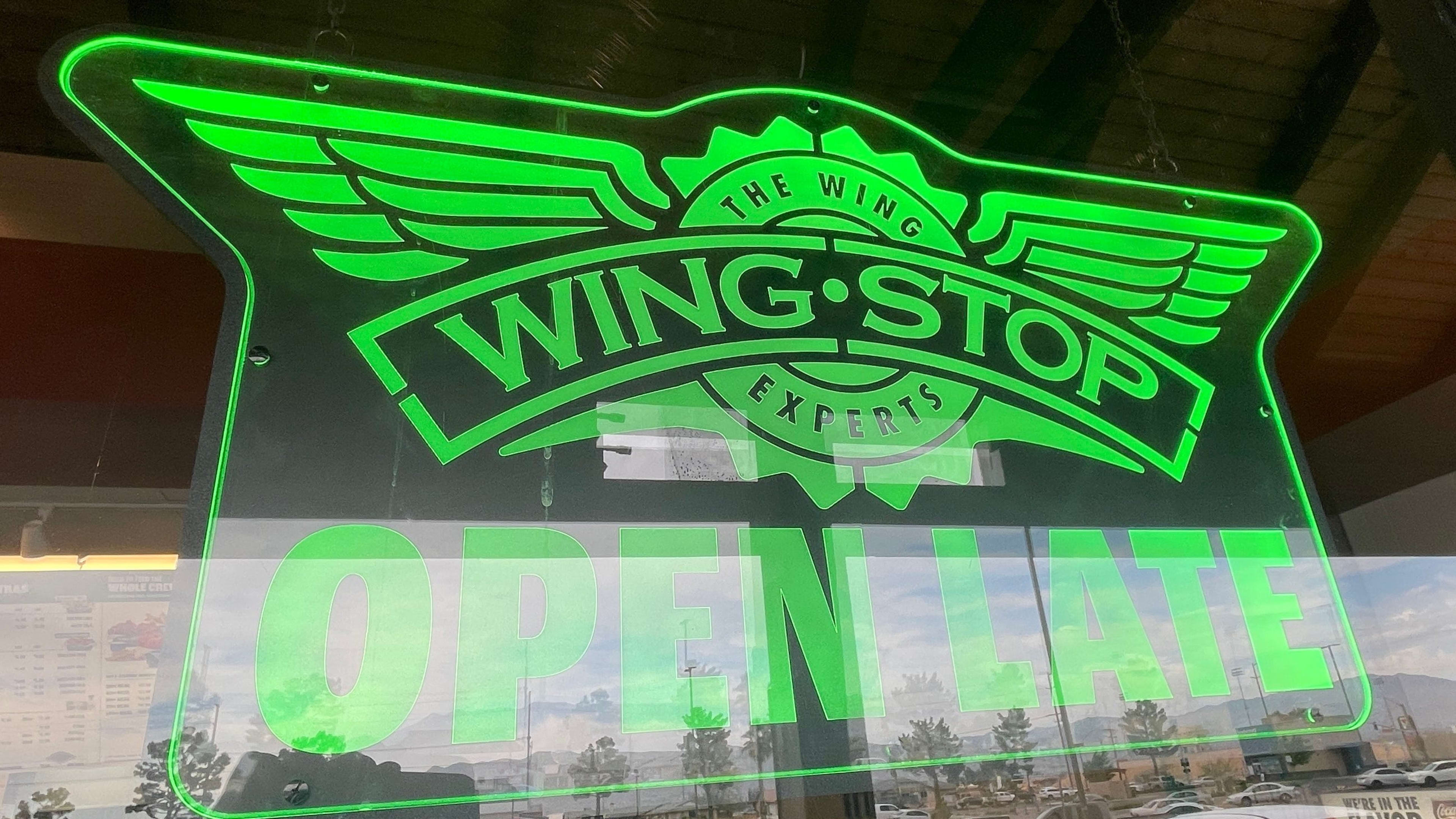 Wingstop Just Dropped a Bold New Rub, But Not For Long - Men's Journal