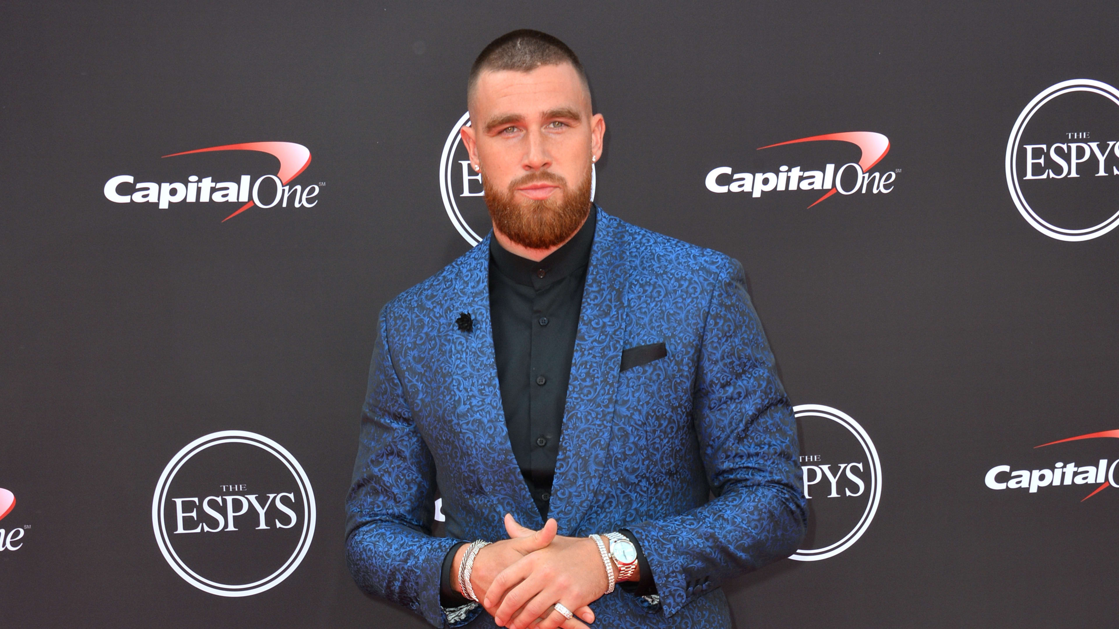 Travis Kelce Reportedly Wore $15,000 Outfit to Sunday's Game in Denver ...