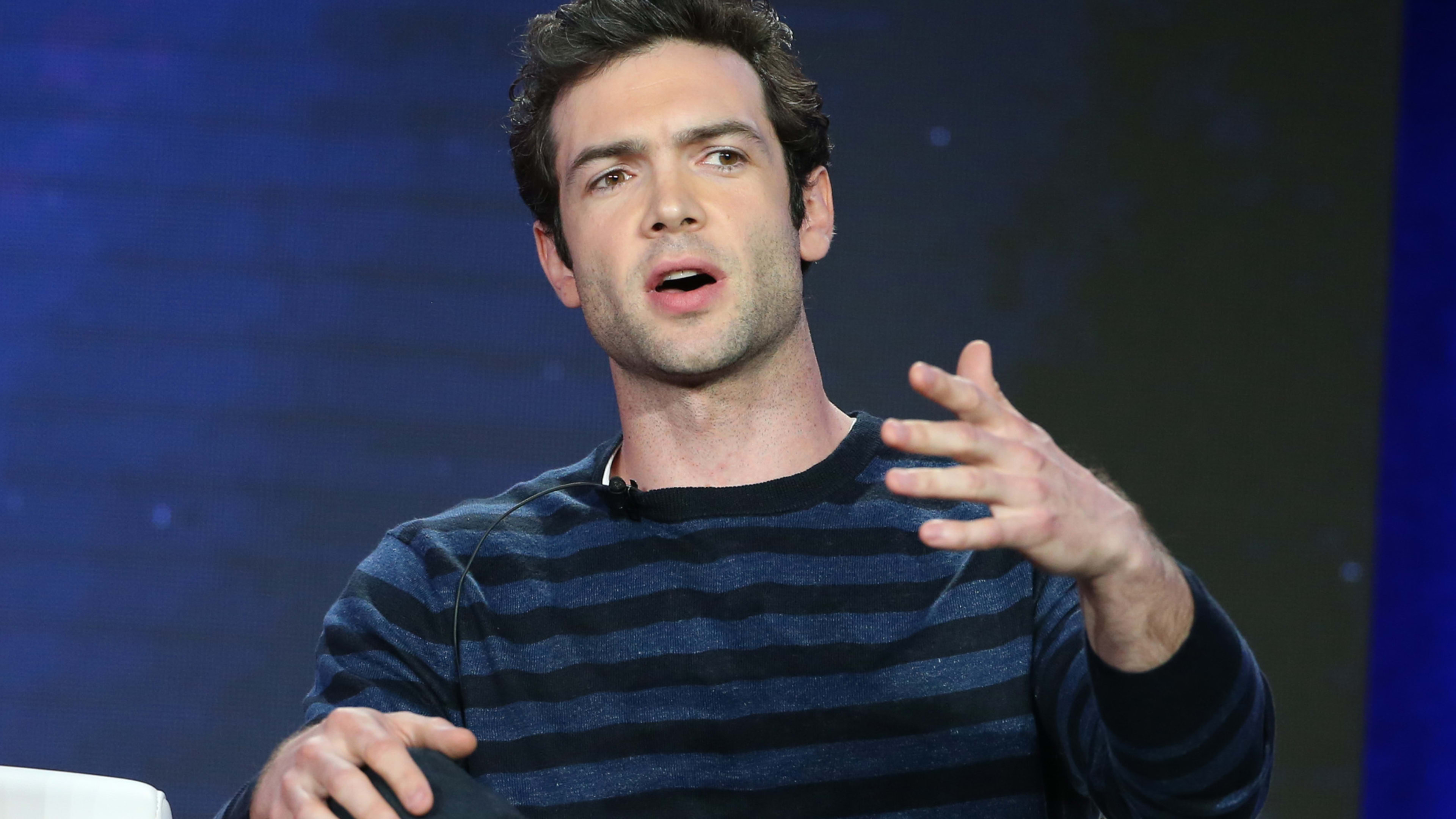 Ethan Peck Talks Star Trek, Bromances and the Power of Spock's Positive ...