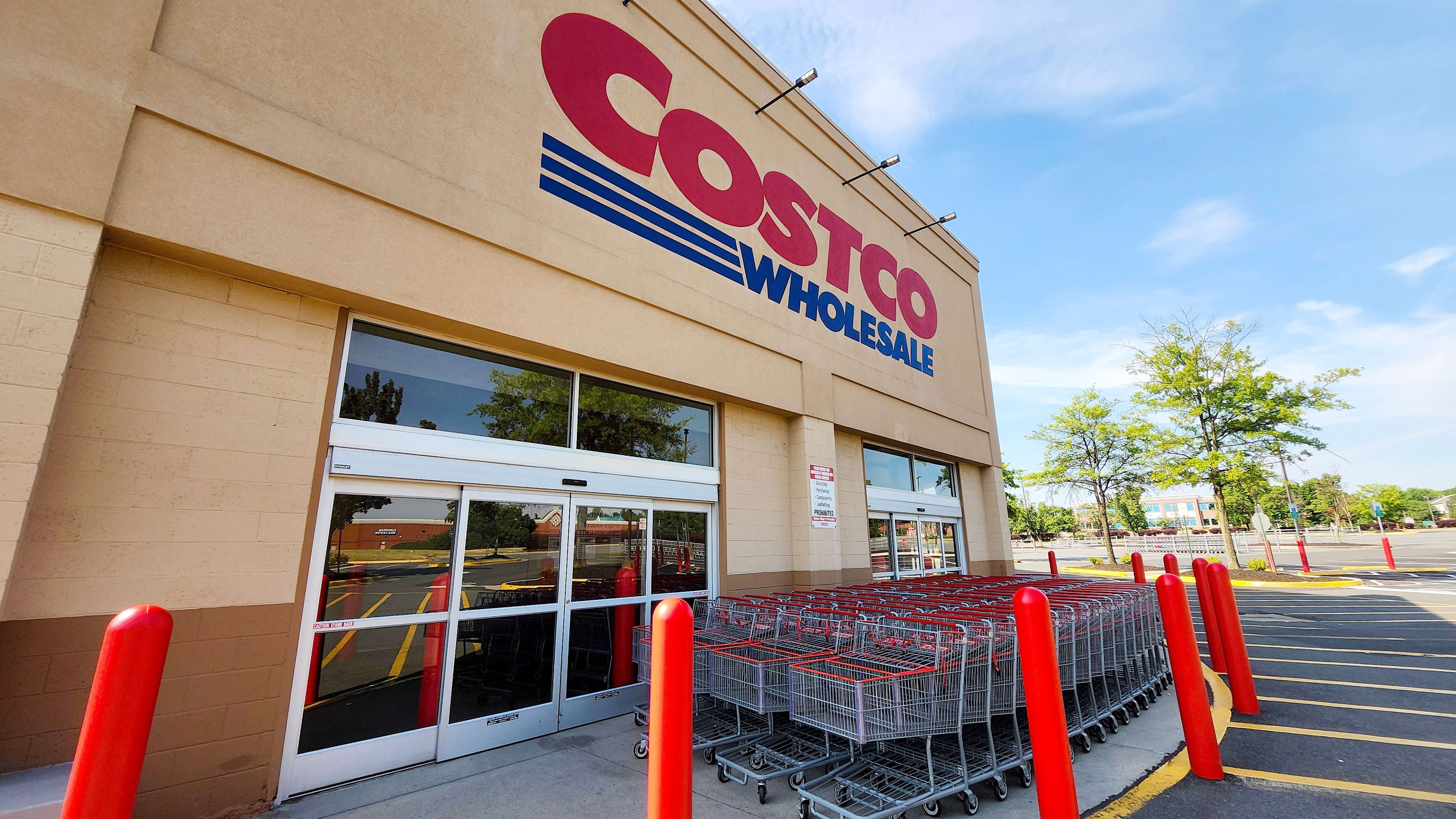 Costco's Snacklebox Is the Perfect 'Family-Size Bento Box' - Men's Journal