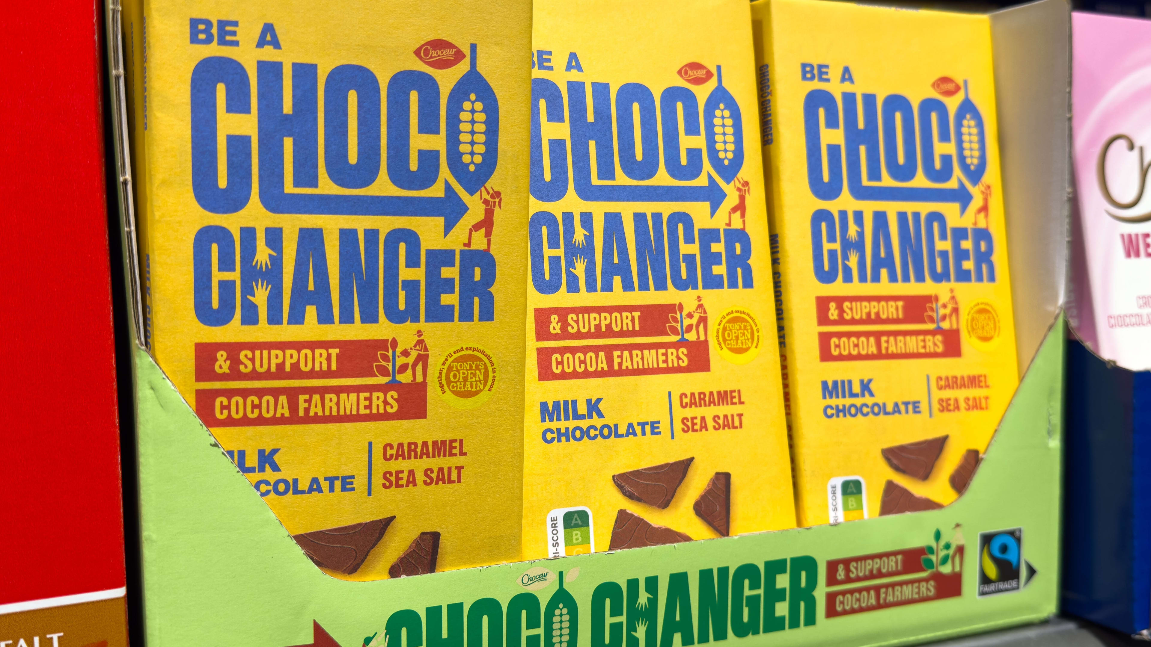 Aldi's Fan-Favorite Sustainable Chocolate Is 'Just Too Good' - Men's ...