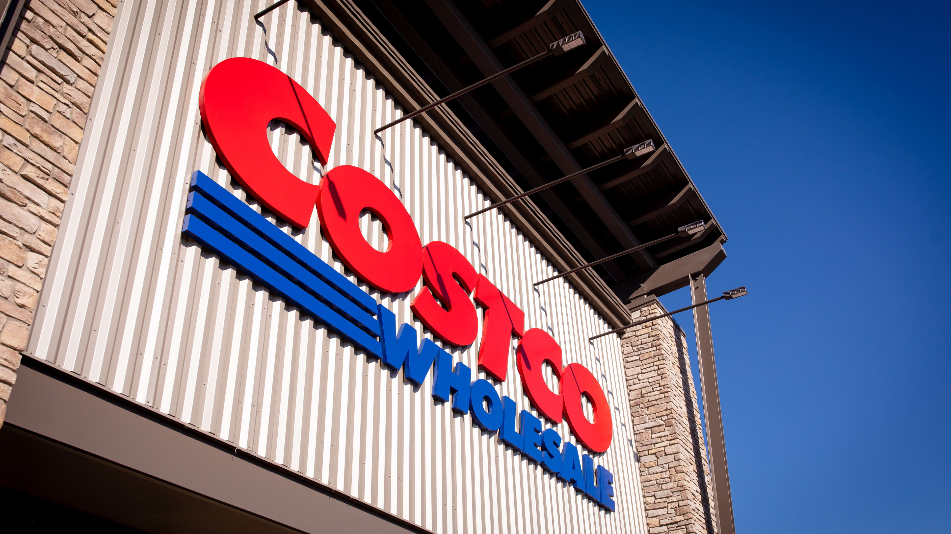 Costco Drops 'Best Tasting Greens' Superfood Packets - Men's Journal