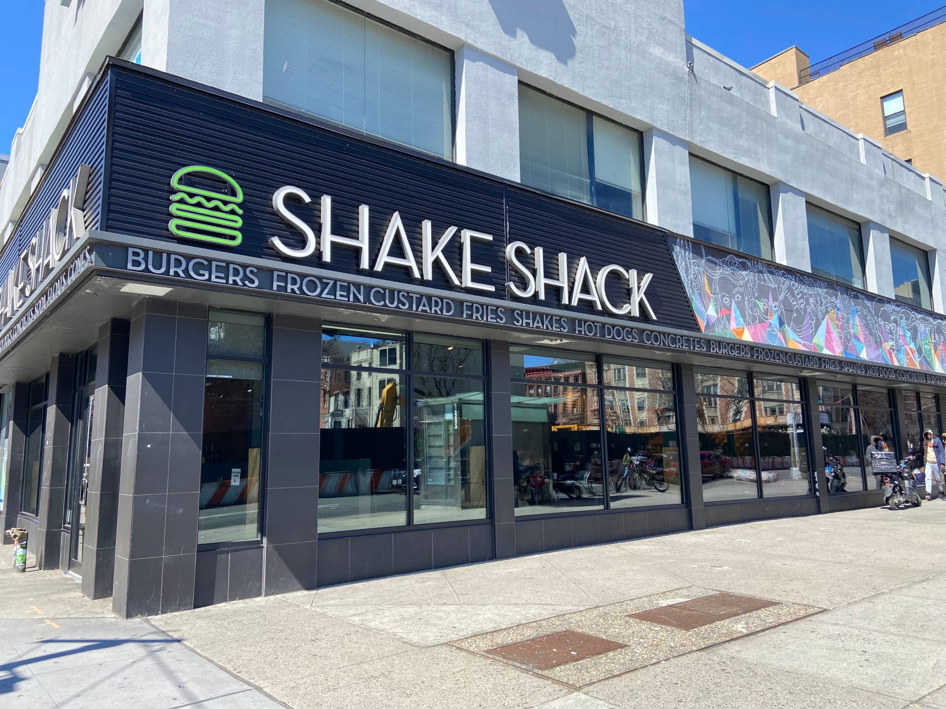Shake Shack Adds a New Side Guests Have Been Requesting - Men's Journal