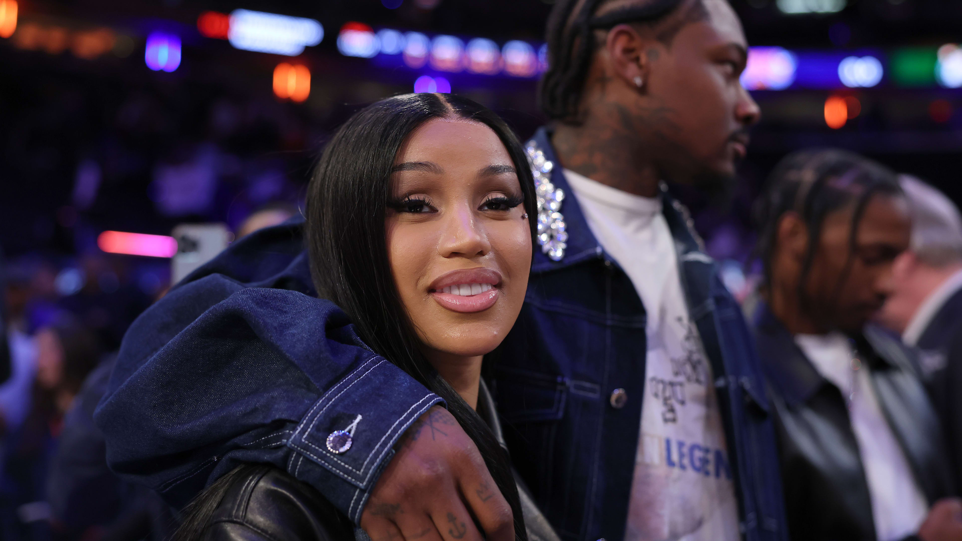 Cardi B Addresses Stefon Diggs Break Up Rumors Over “BBL Stink” - Men's ...