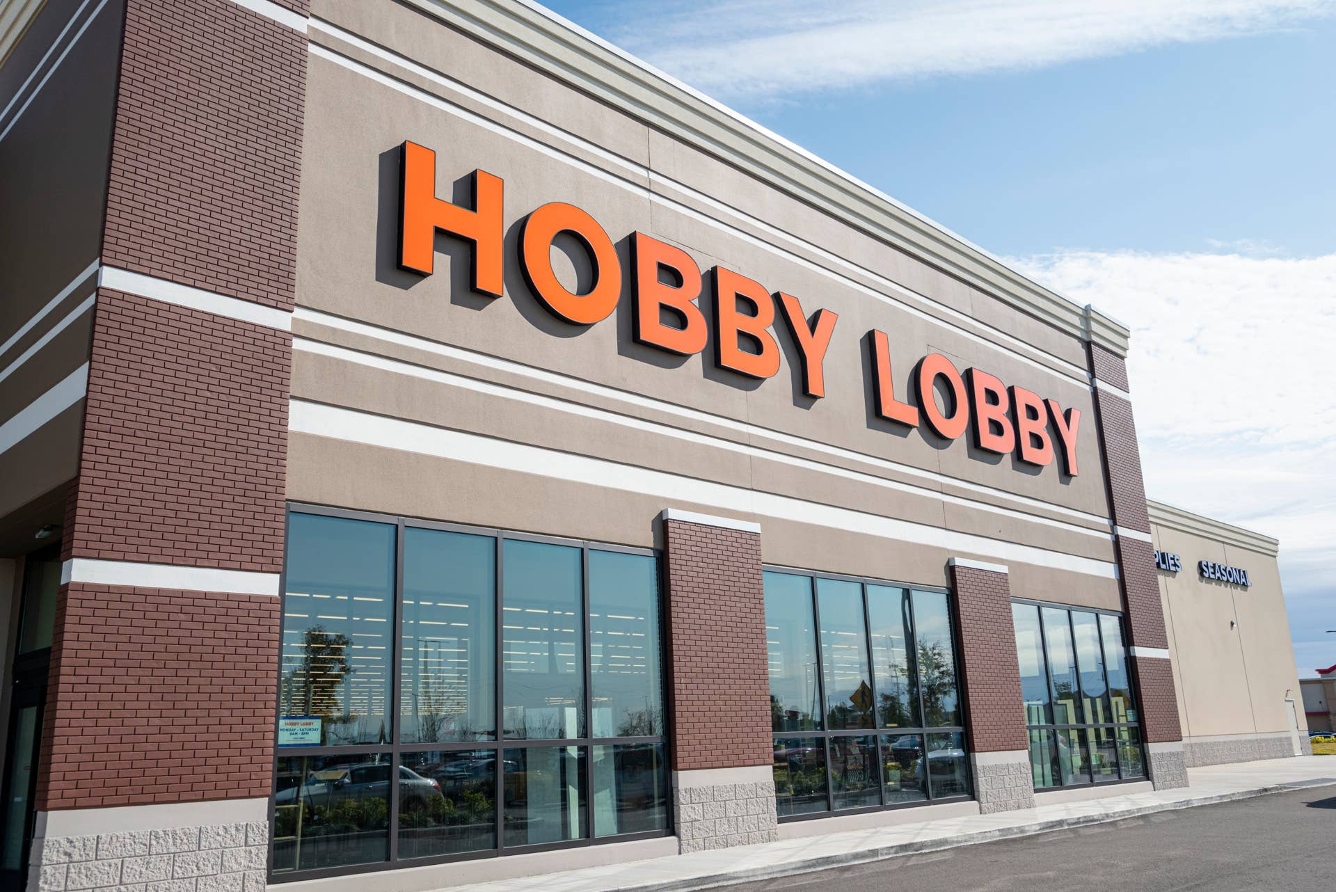 Hobby Lobby's $4 All-Purpose BBQ Brush Makes Grill Cleanup Easy - Men's ...