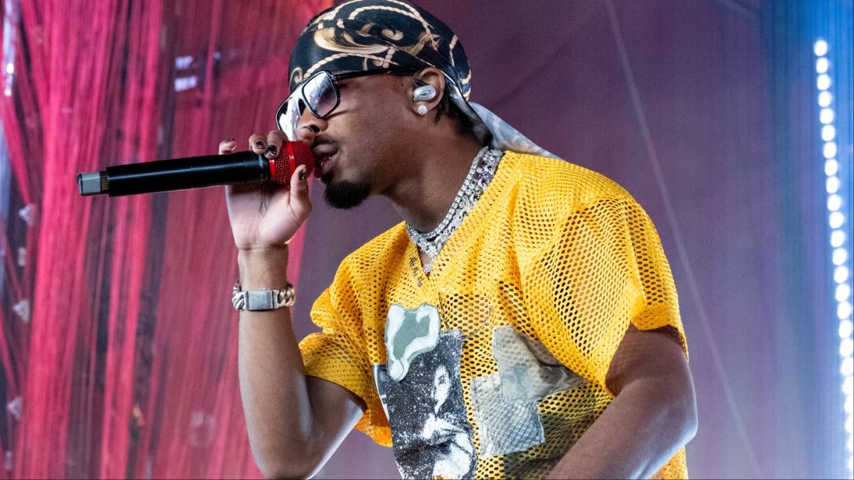 'Romantic Homicide' Singer D4vd Loses Music Promotion as Police Pursue ...