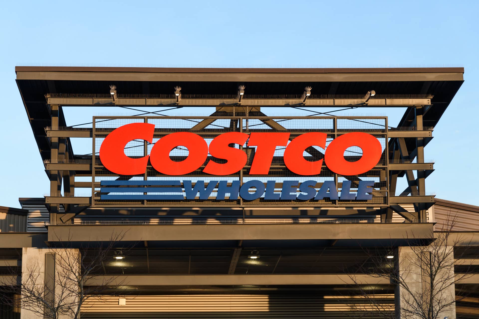 Costco's Restaurant-Quality Fry Pan Set is On Sale for $29 - Men's Journal