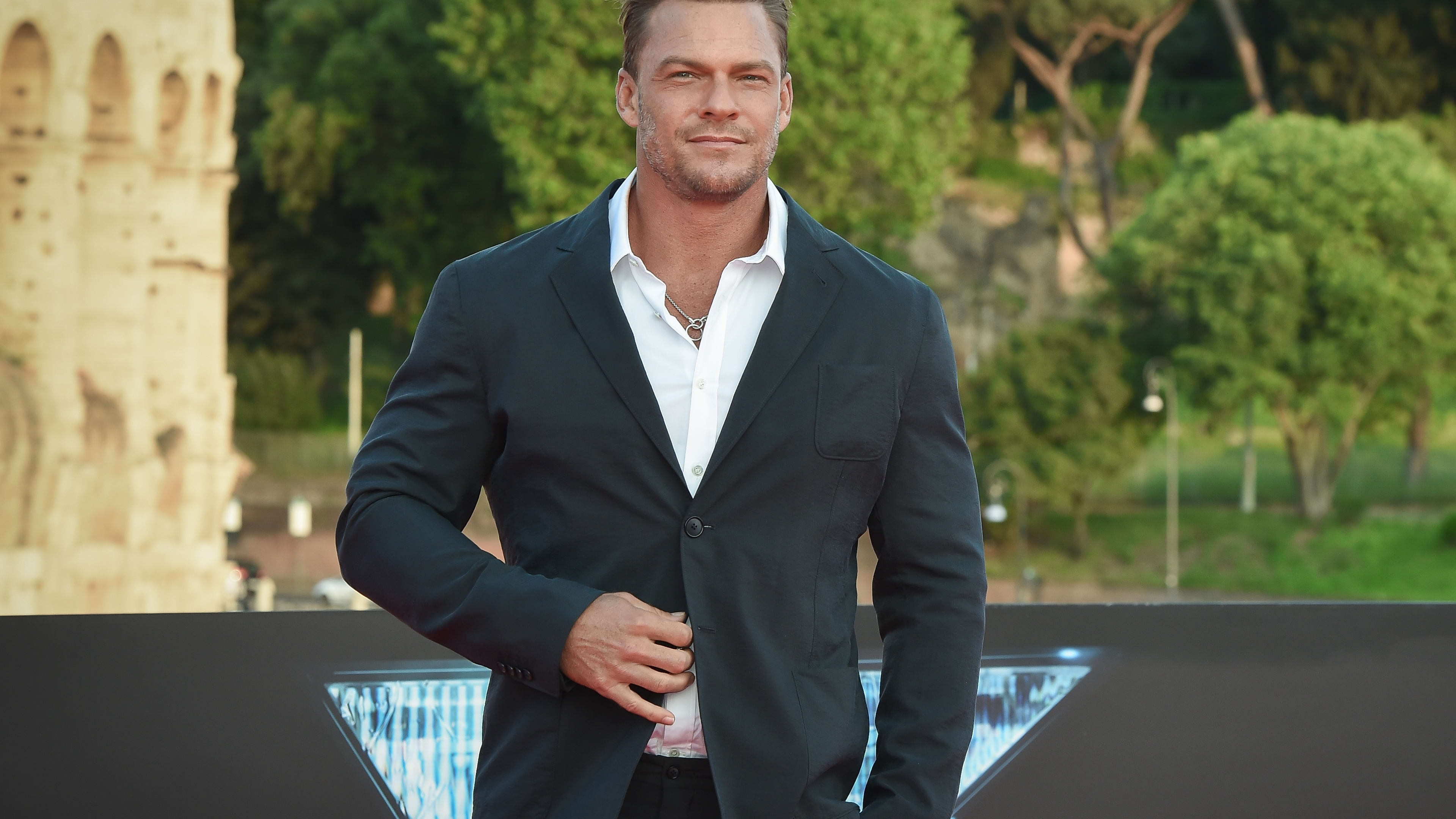 Health & Fitness: Workouts, Nutrition, and Health Advice - Men's Journal