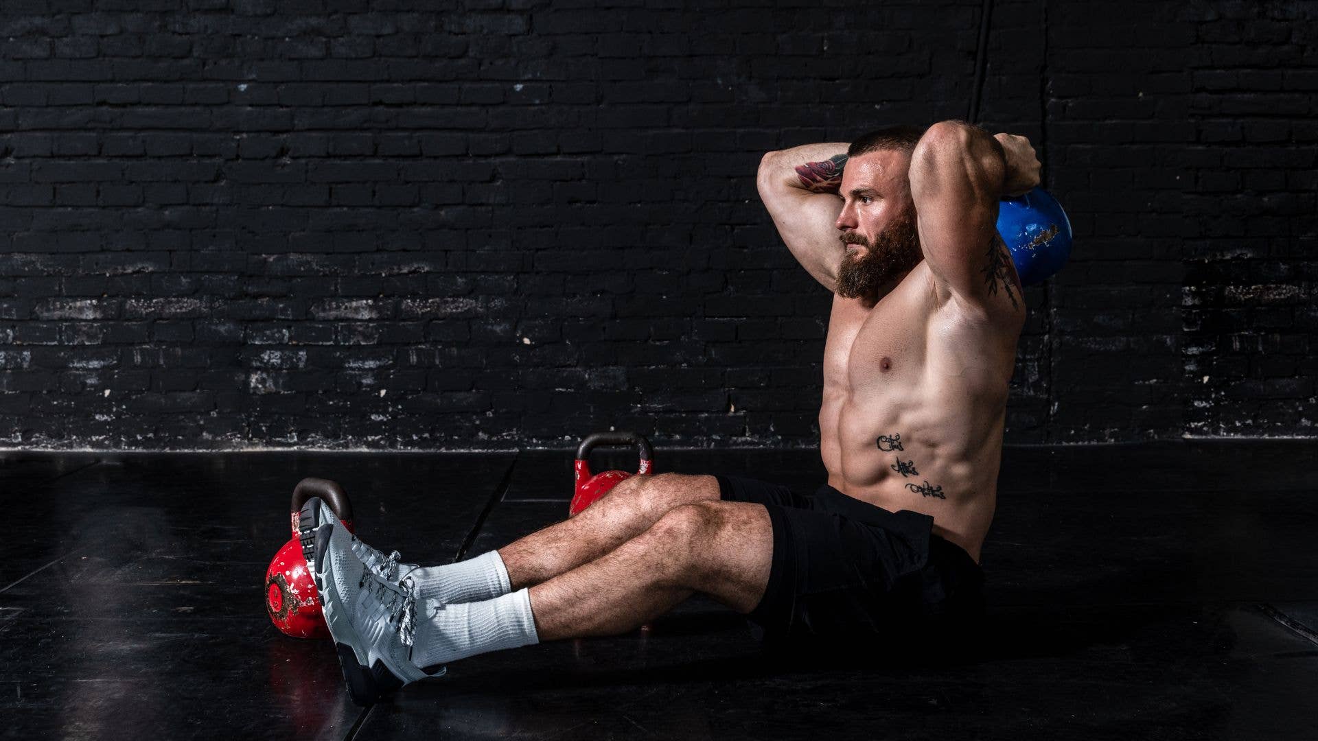 How to Build Stronger Arms With Triceps Extensions - Men's Journal