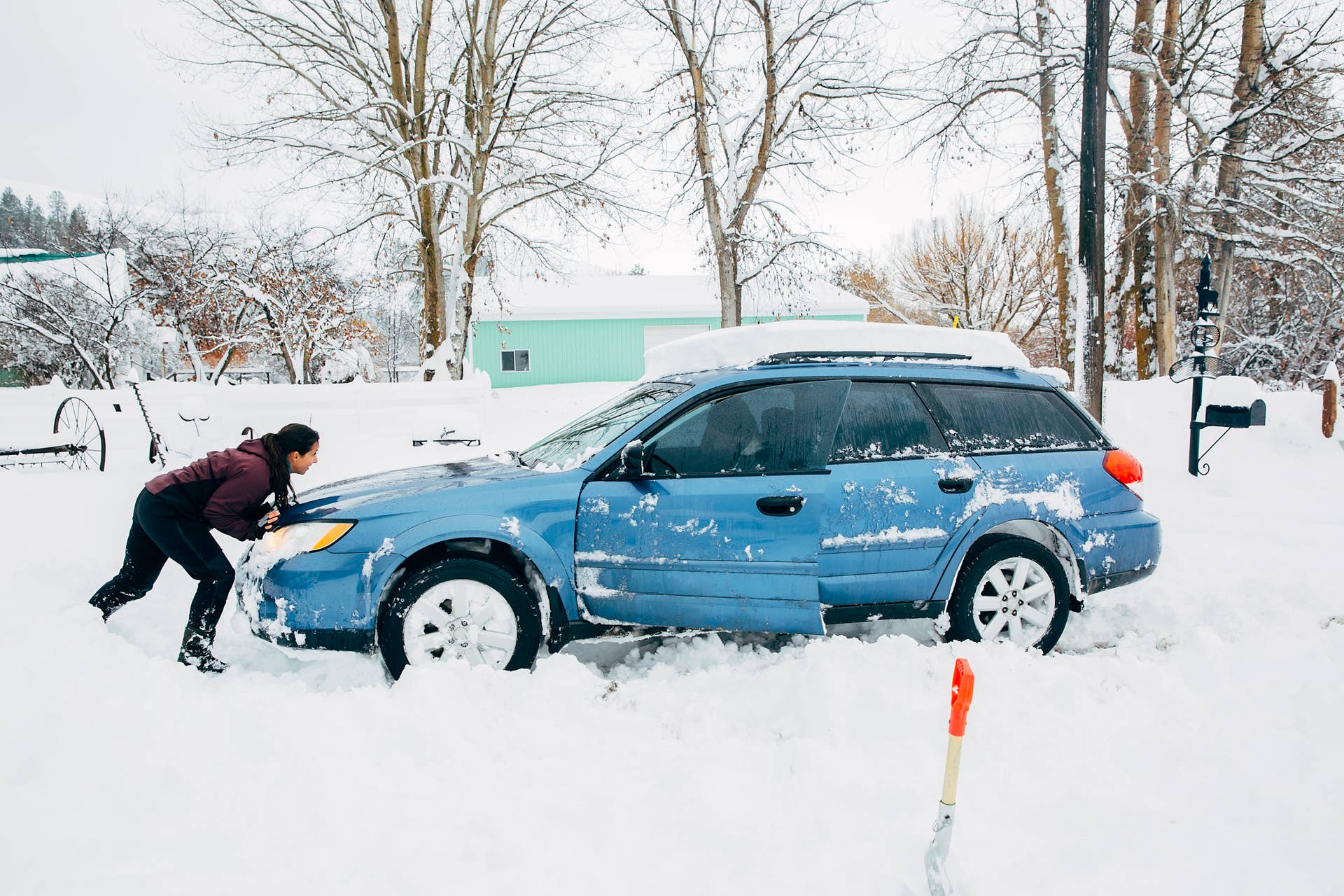 'Arctic Blast' Warning Issued Amid Record Cold in Midwest - Men's Journal