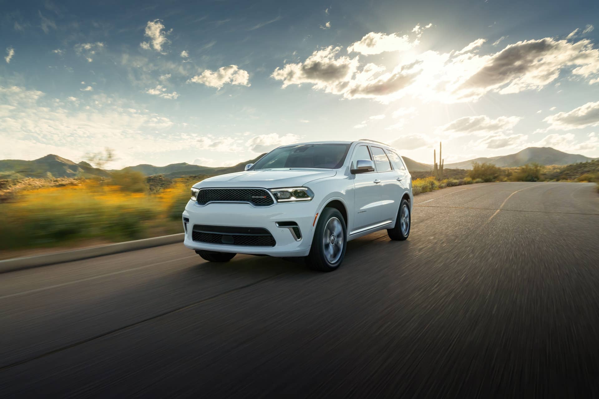 Dodge Is Bringing Back The V6 Durango Because Buyers Can't Get Enough ...