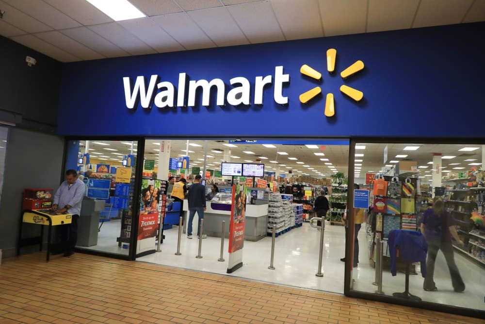 Walmart’s 2025 Thanksgiving Hours: What to Know Before You Go - Men's ...