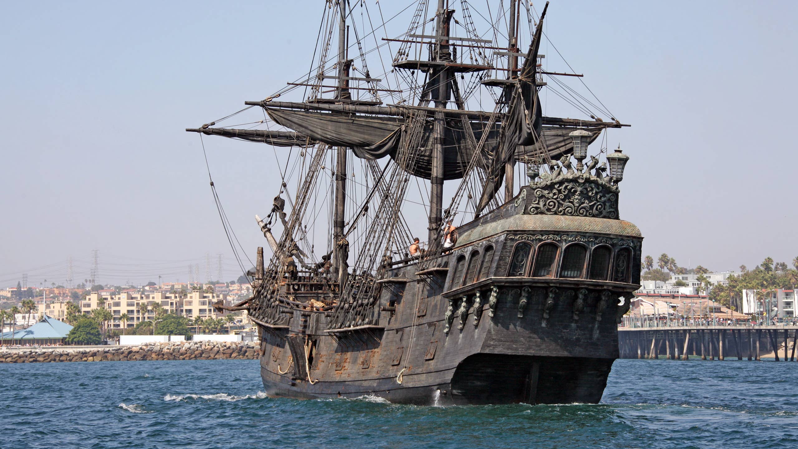 Ironic 'Black Pearl' Ship From 'Pirates of the Caribbean' Gets a New ...