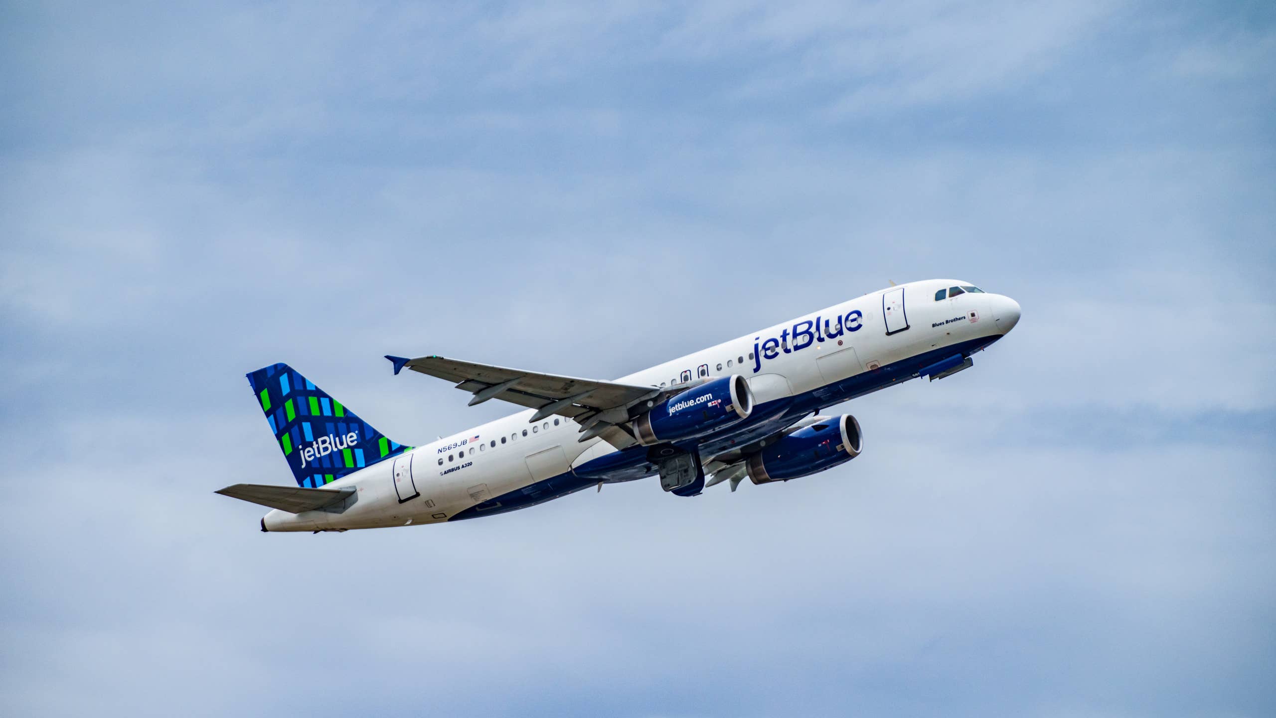 JetBlue Is Offering '100% Free' Flights, But There's a Major Catch ...