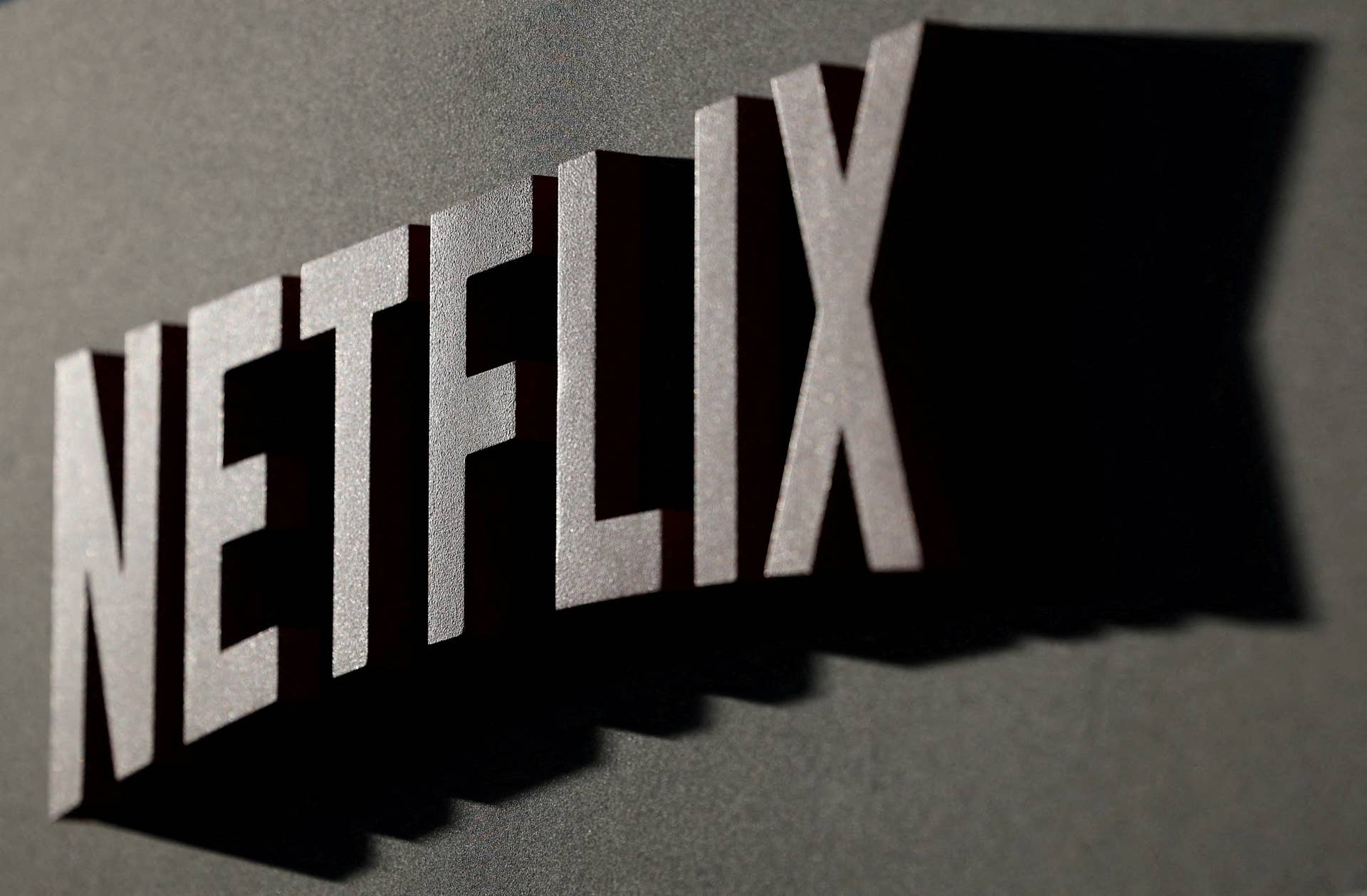 Netflix Brings Back One of Its Most Successful Comedy Drama Shows Ever ...