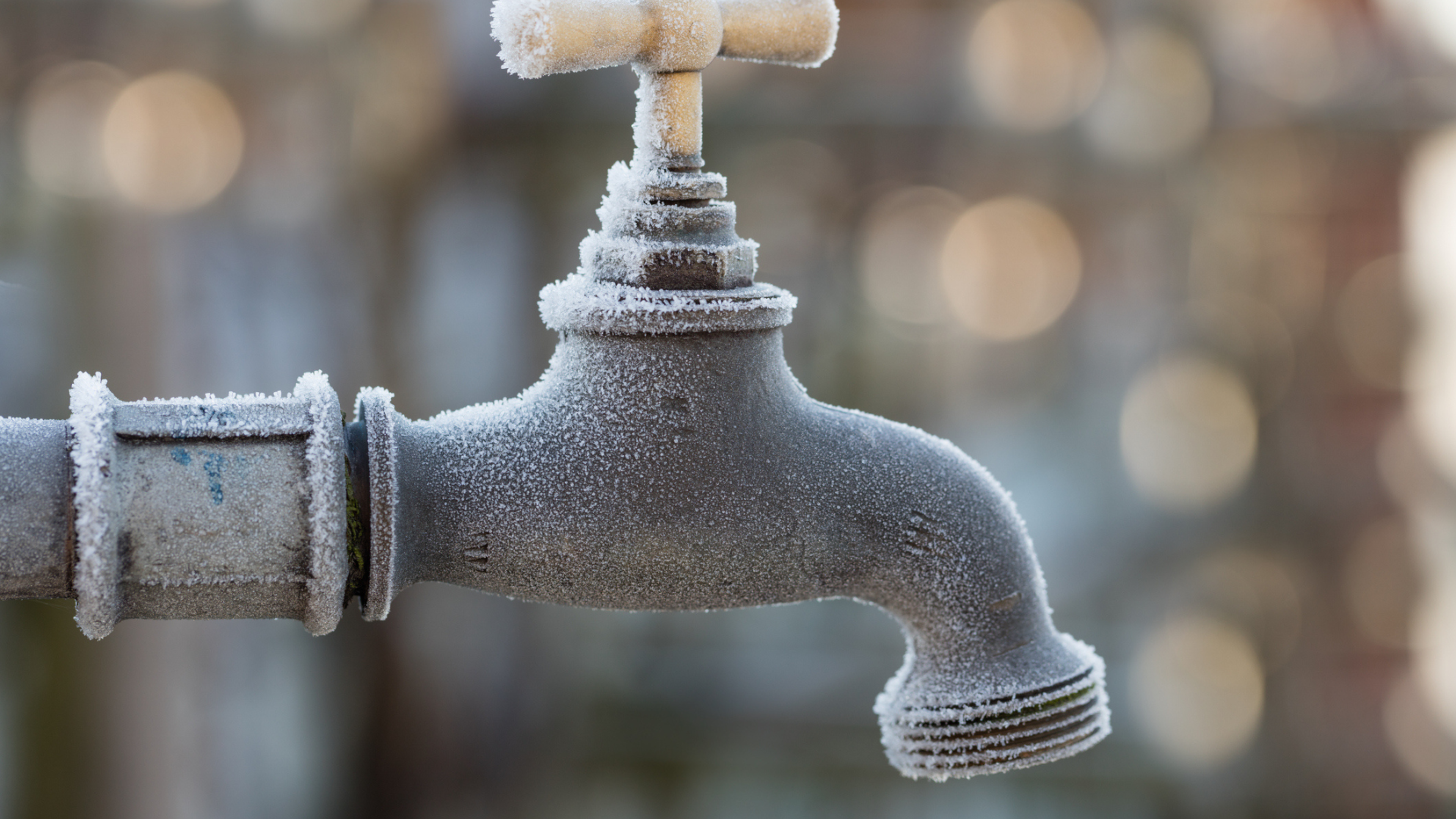 How To Winterize an Outdoor Faucet, According to a Plumber - Men's Journal