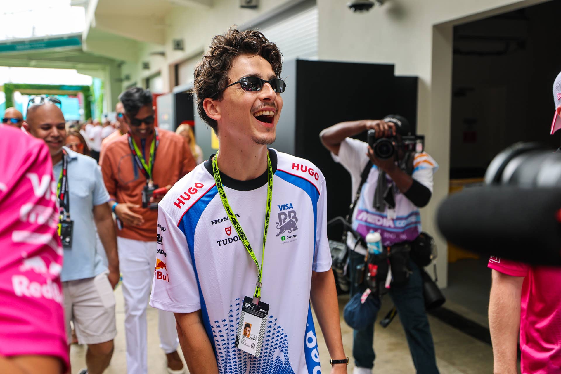 Timothée Chalamet Revives Iconic 'Crank That' Dance While Promoting ...