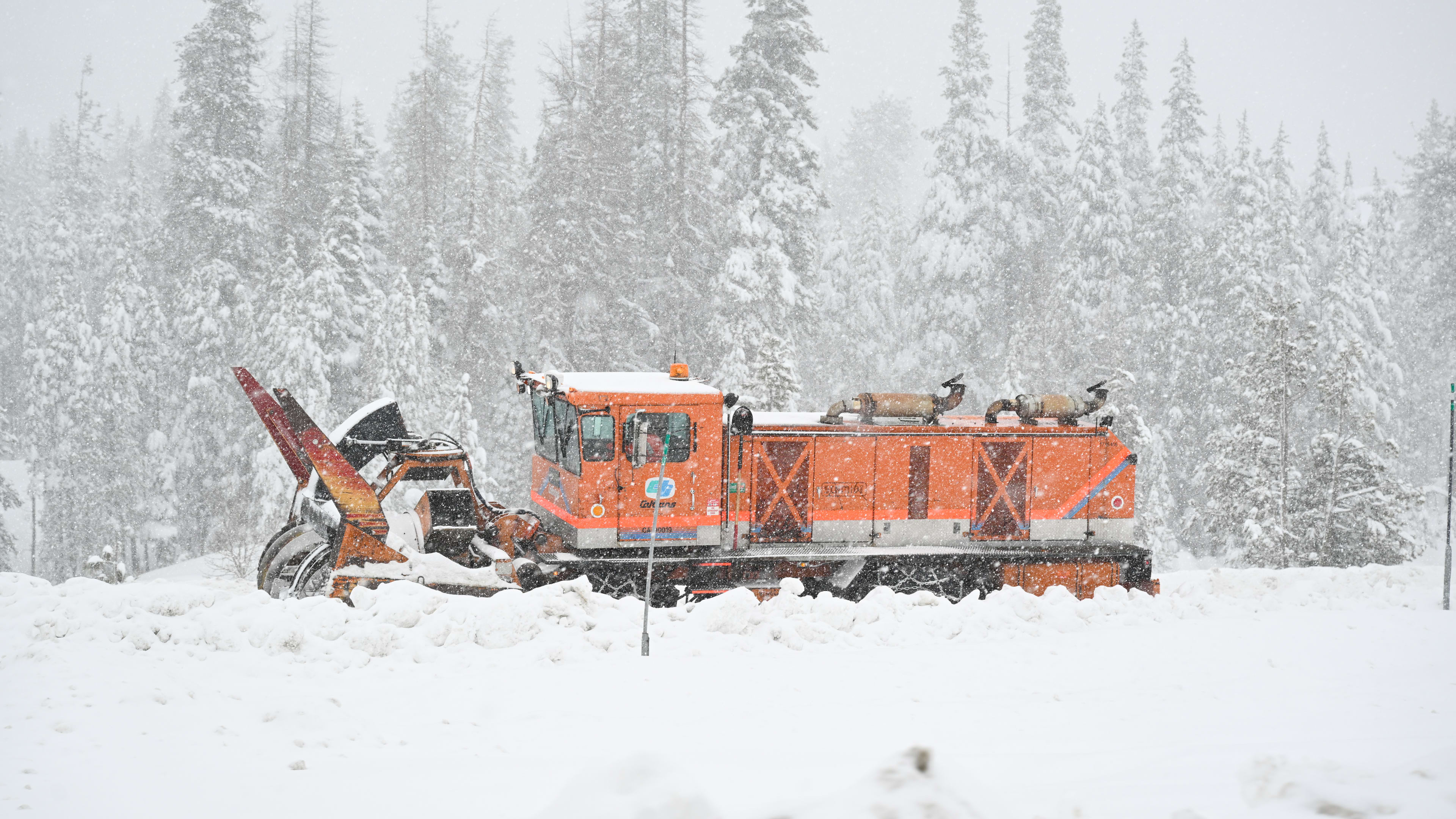 Winter Storm Warning Announced for up to 60 Inches of Snow This Weekend ...