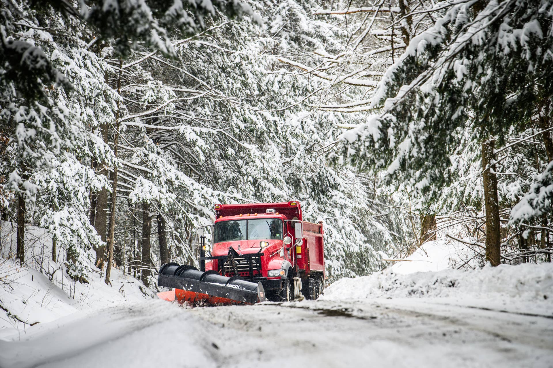 Winter Storm Warning Announced for 48 Inches of Snow, Dangerous Winds ...