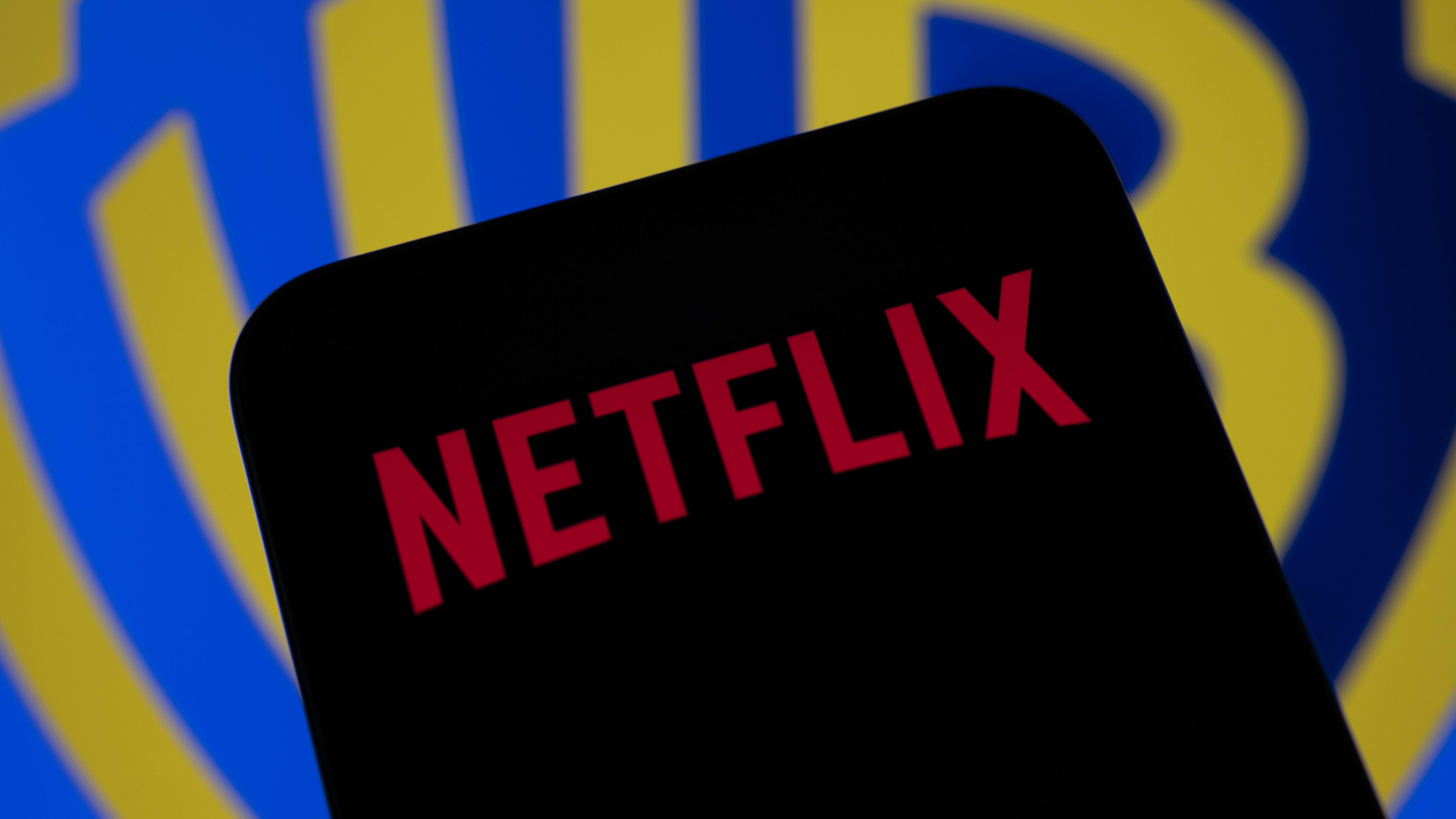 Netflix's Plan in Warner Bros. Deal Is a Nightmare for Movie Theaters ...
