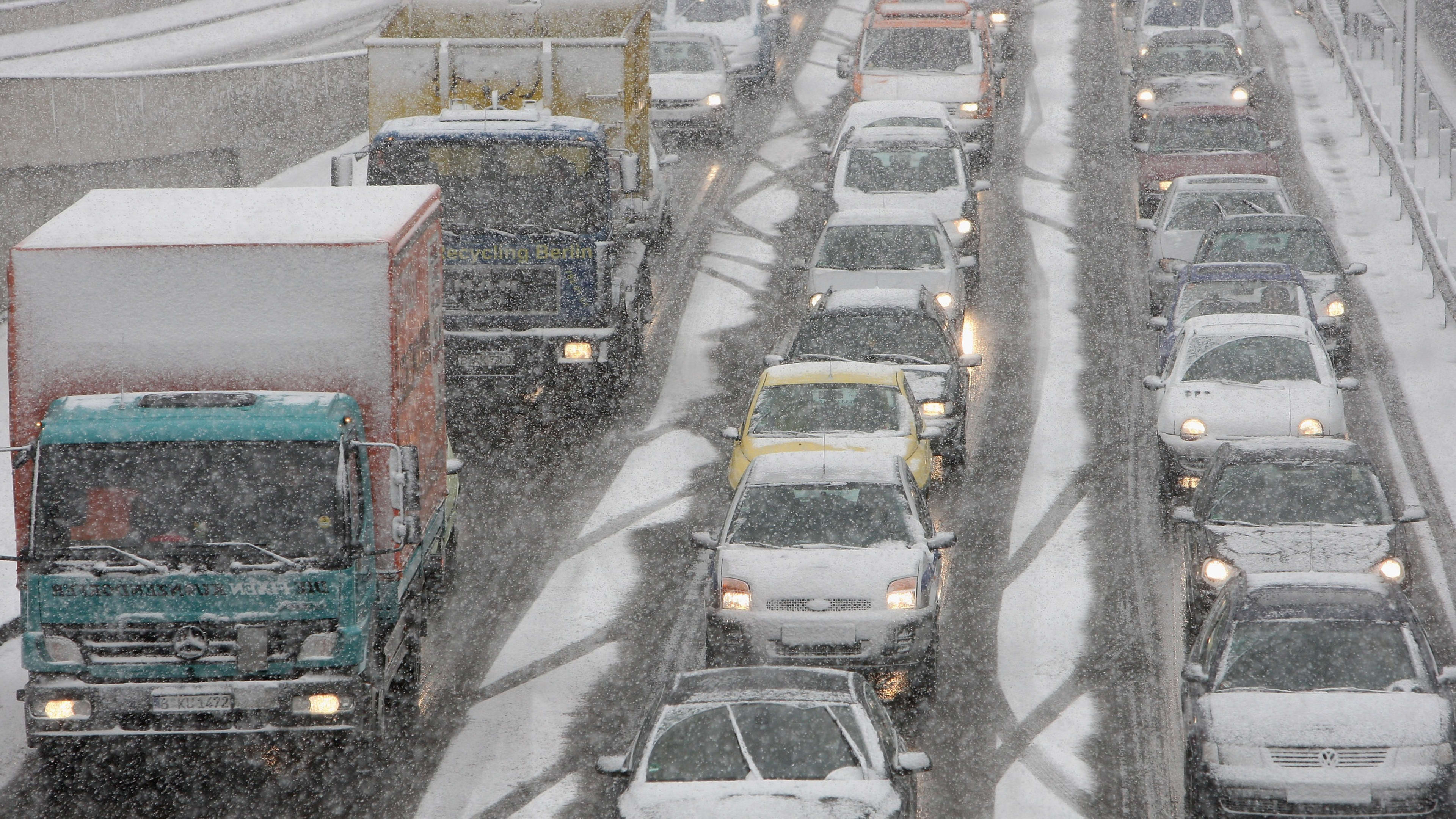 Winter Storm Warning Calls for up to 20 Inches of Snow and 50 MPH Winds ...