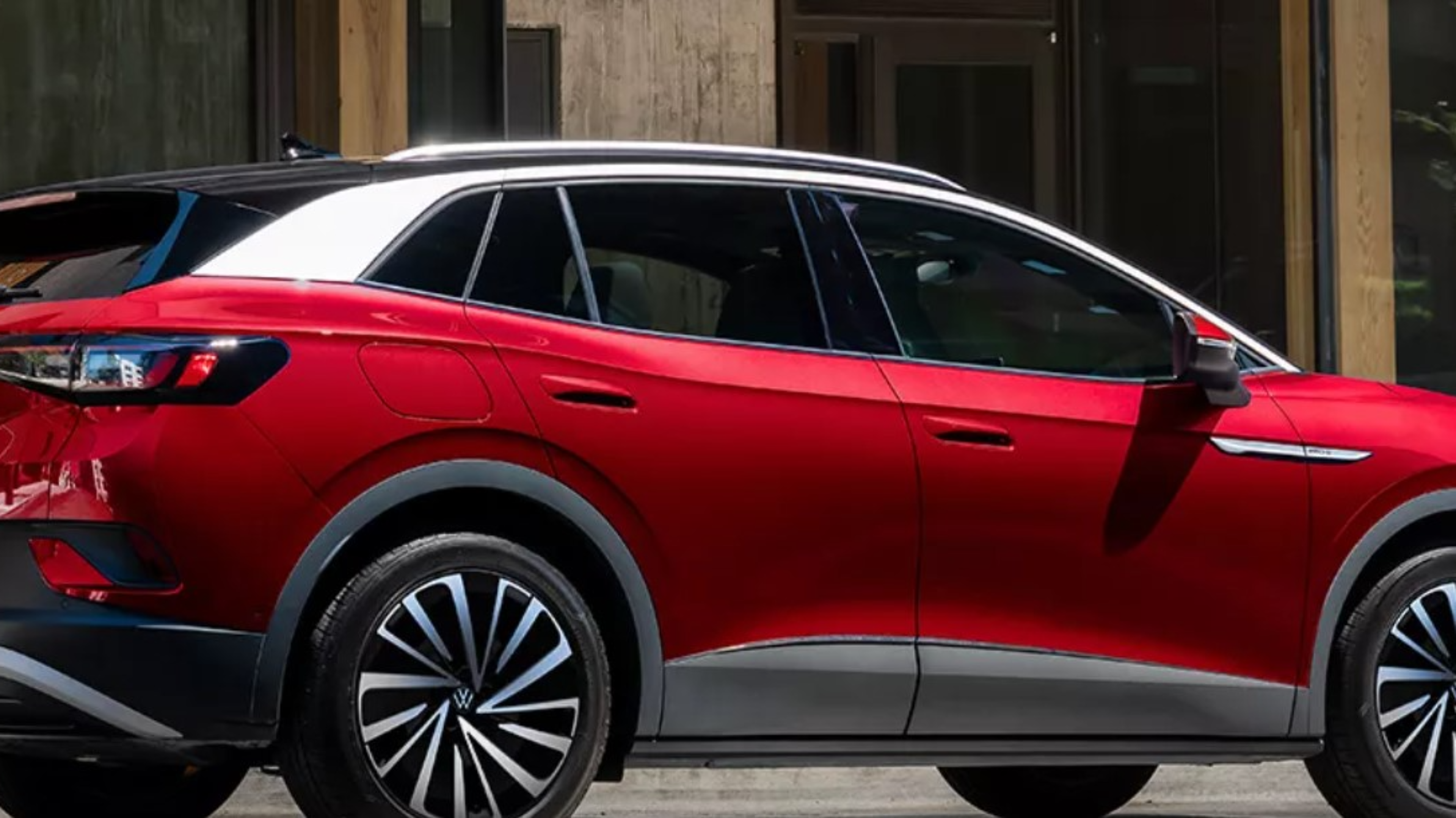 Volkswagen Just Recalled 44,000 ID.4s Over Battery Fire Risk - Men's ...