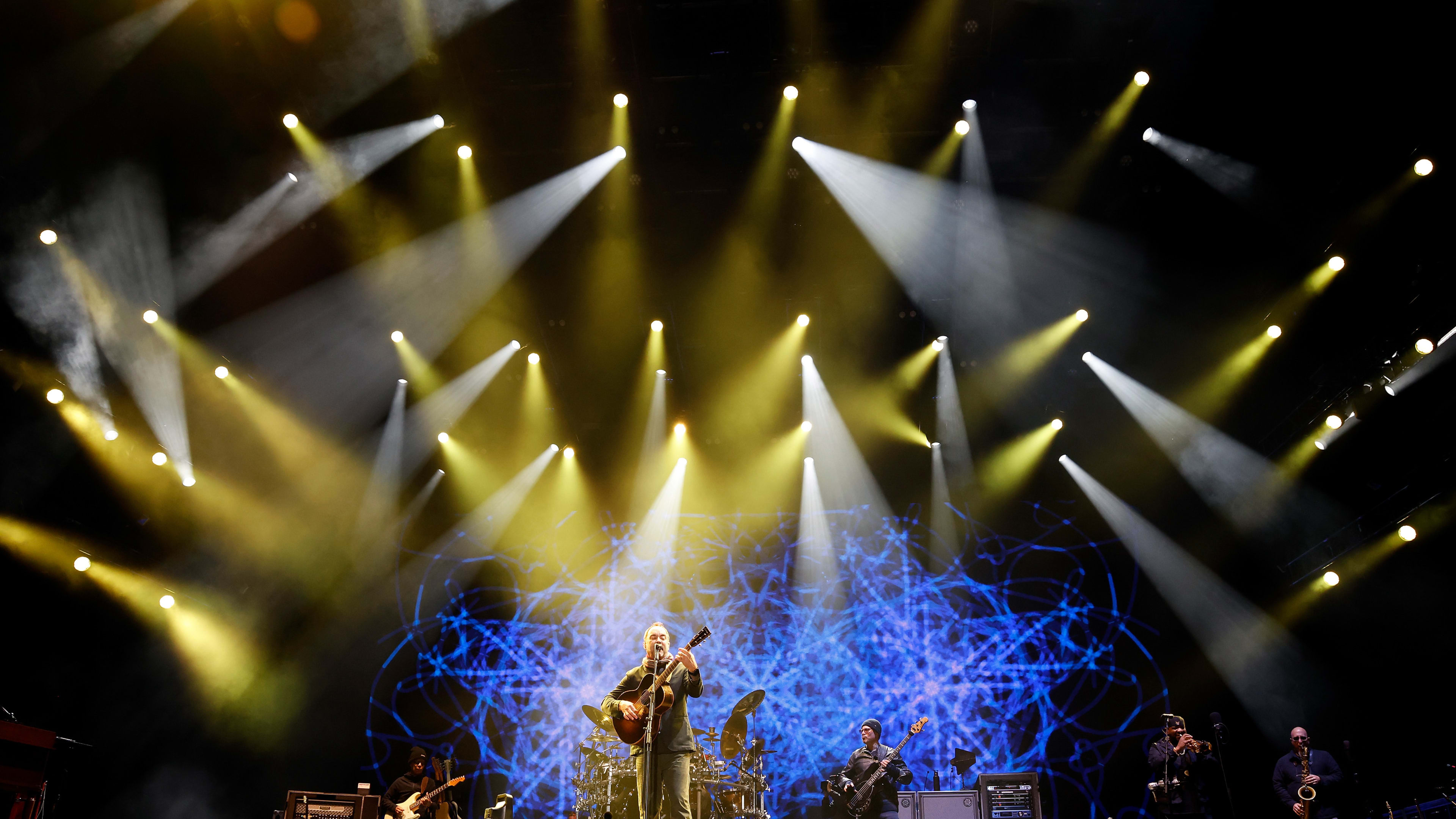 Dave Matthews Band Announces 2026 Summer Tour Dates and Venues - Men's ...