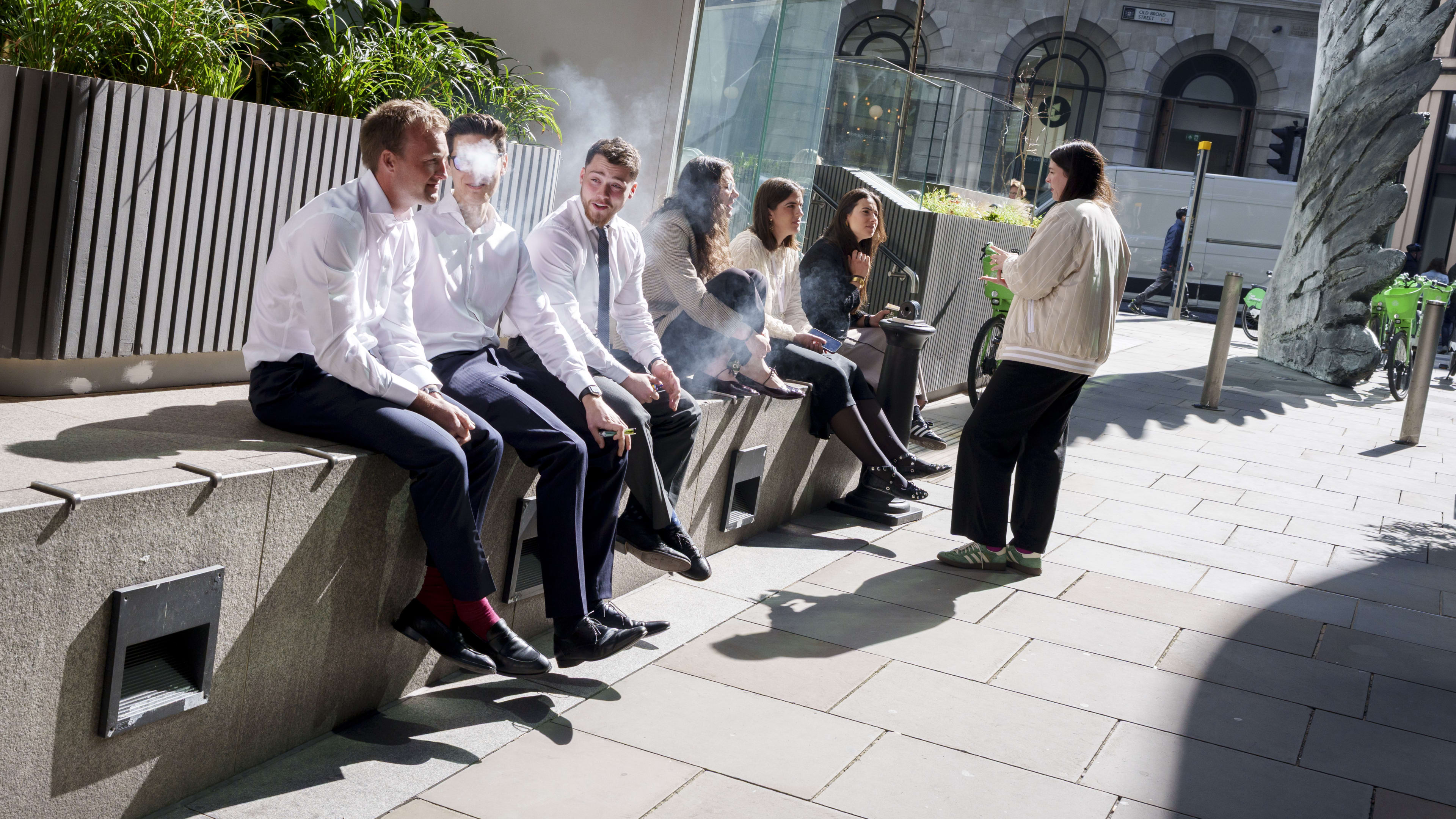 Tourists Could Face Jail Time, Thousands in Fines for Bringing Vapes ...