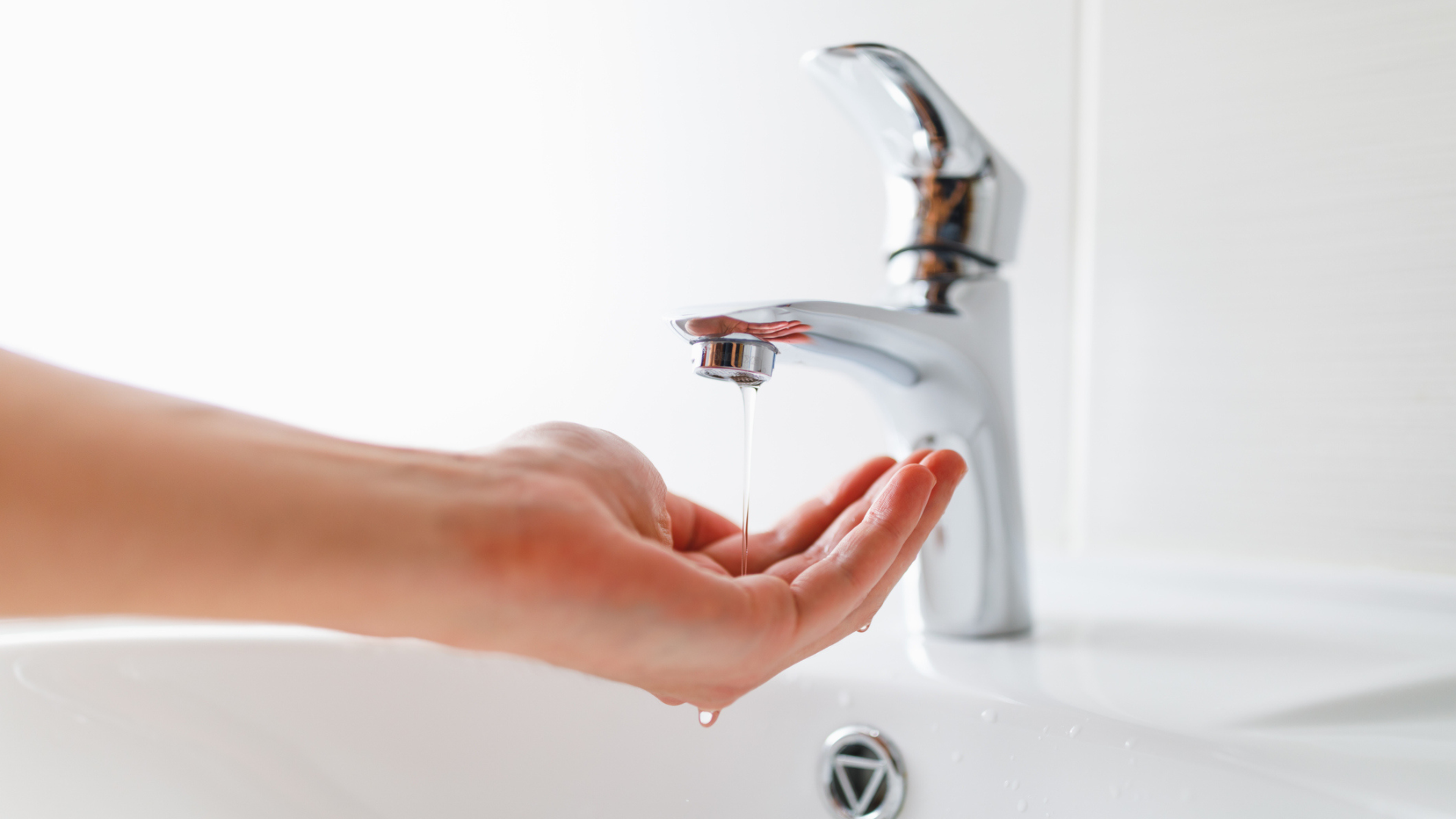 How to Fix a Slow Faucet and Restore Water Pressure - Men's Journal